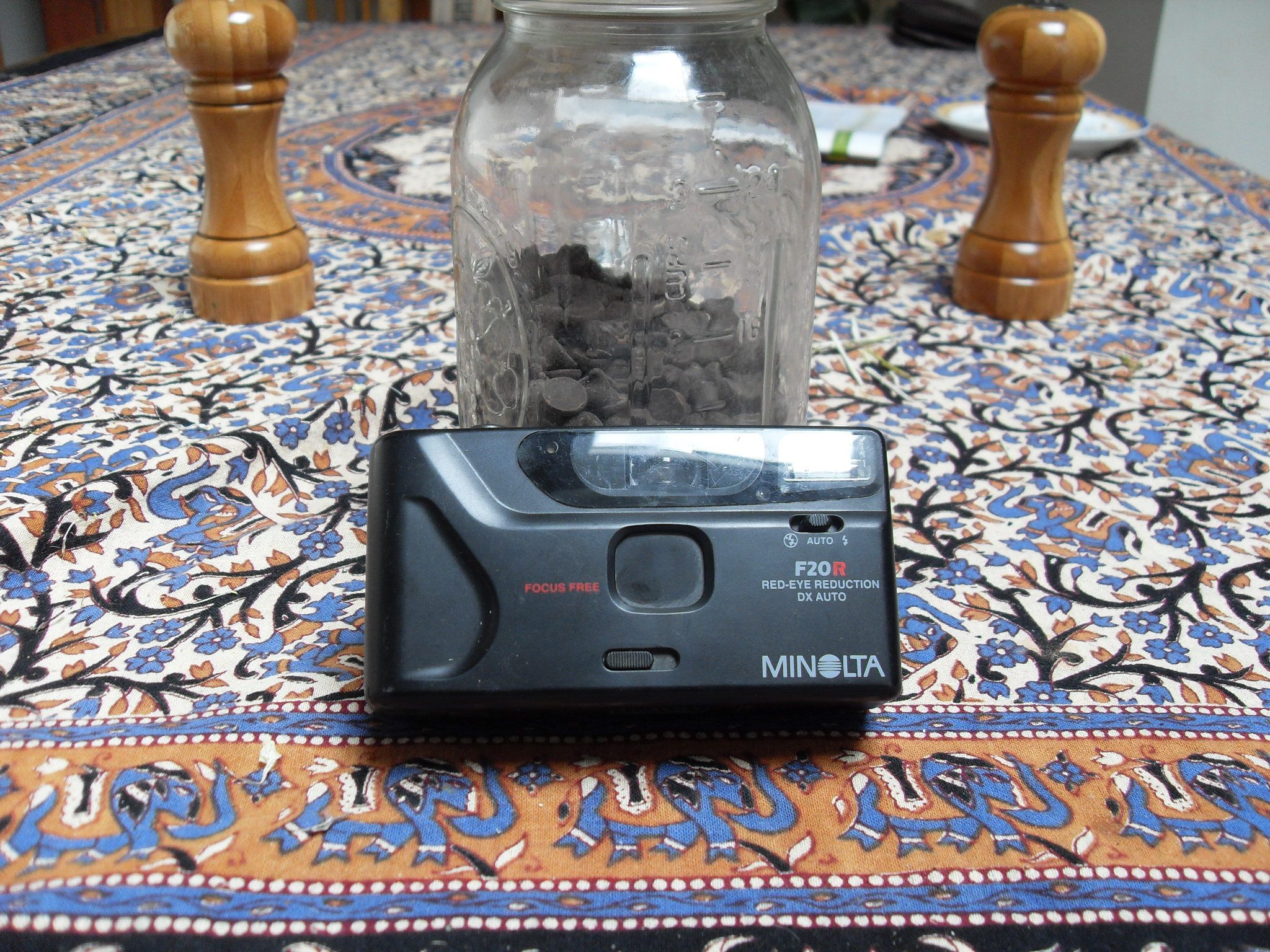 How to Make a Pinhole Camera Out of an Old Point N' Shoot : 5 Steps ...