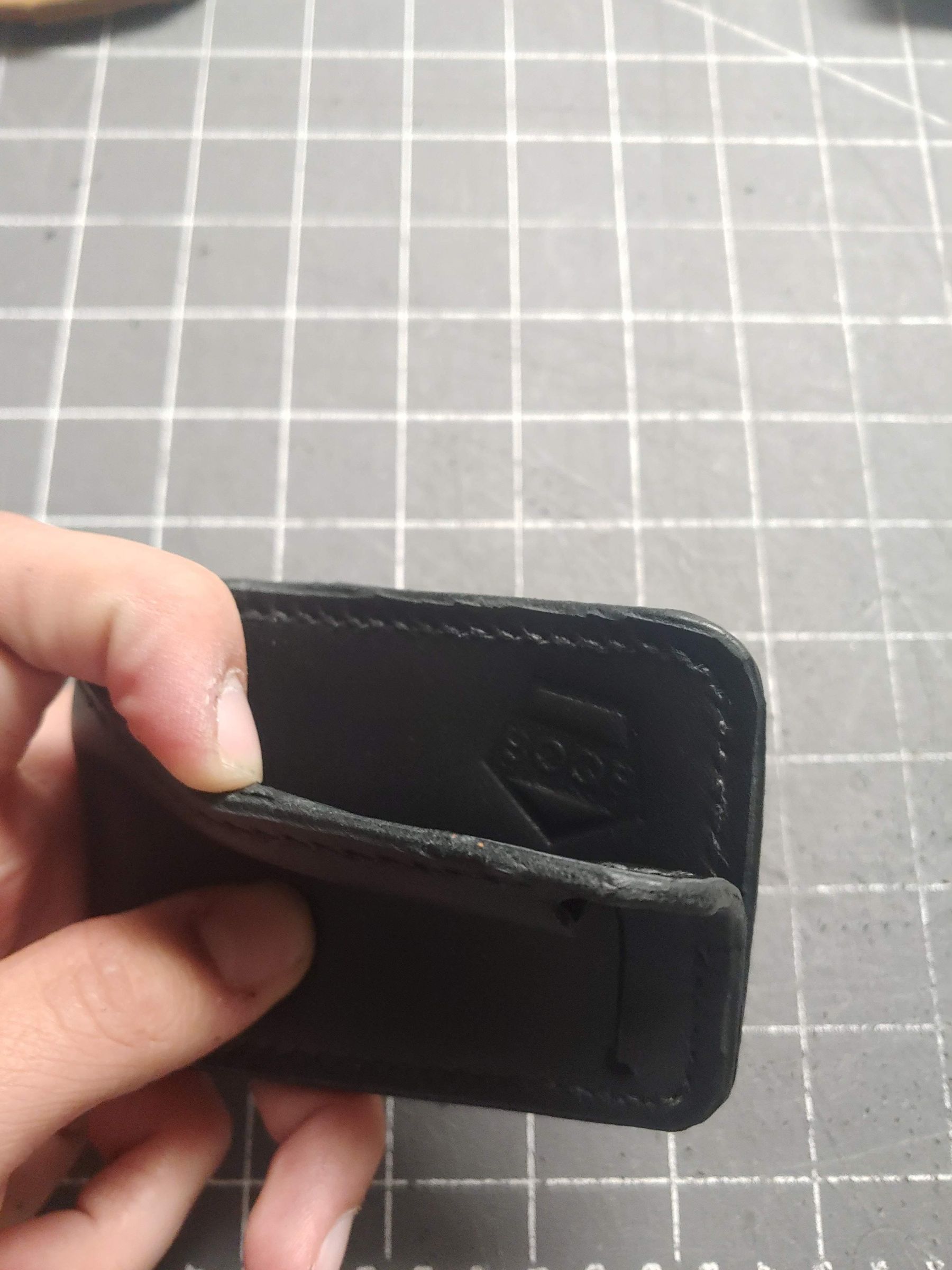 How to Make a Minimalist Wallet With a Pattern : 7 Steps (with Pictures ...