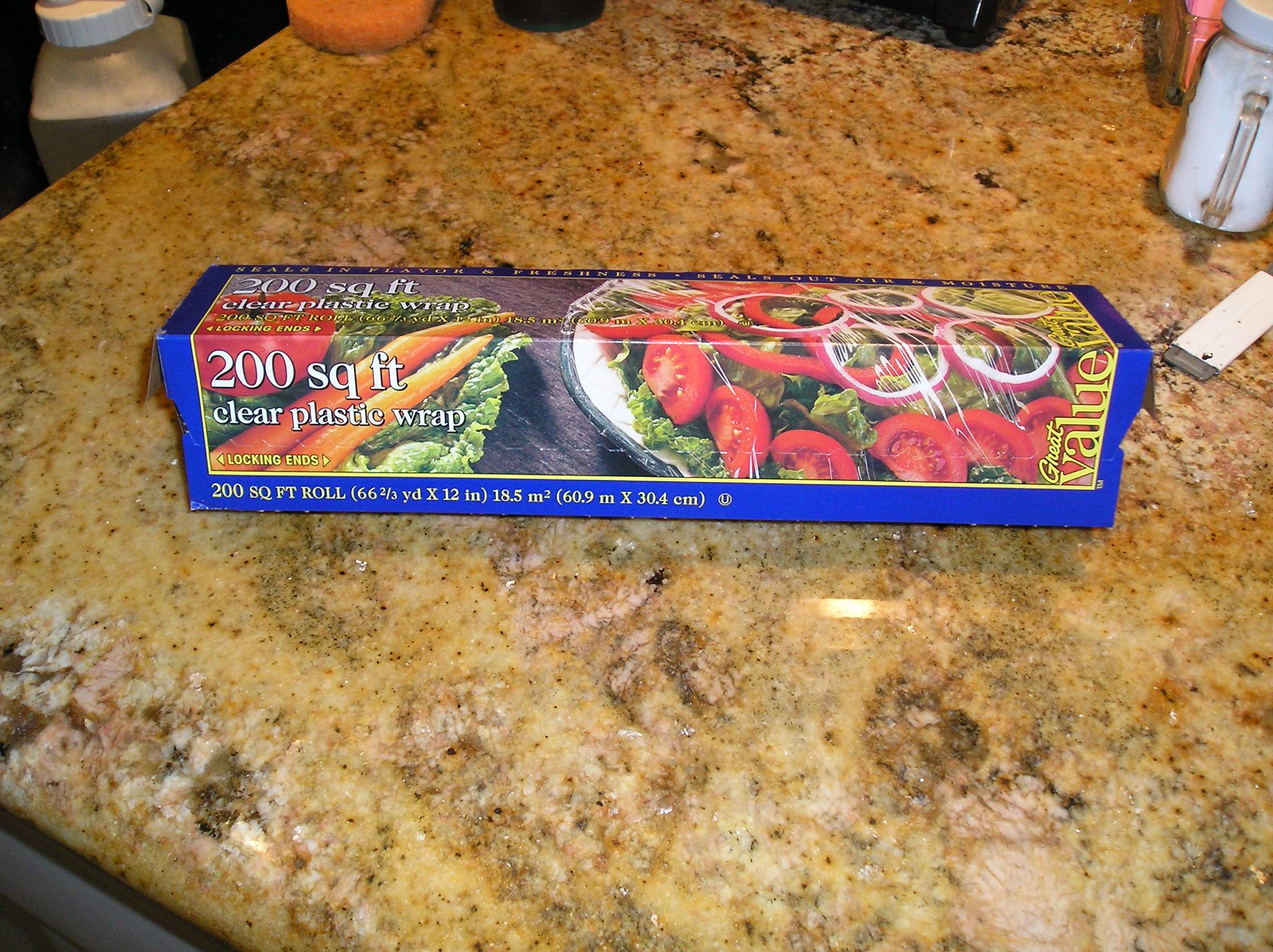 How to Mini-Size a Roll of Saran Wrap : 6 Steps (with Pictures ...