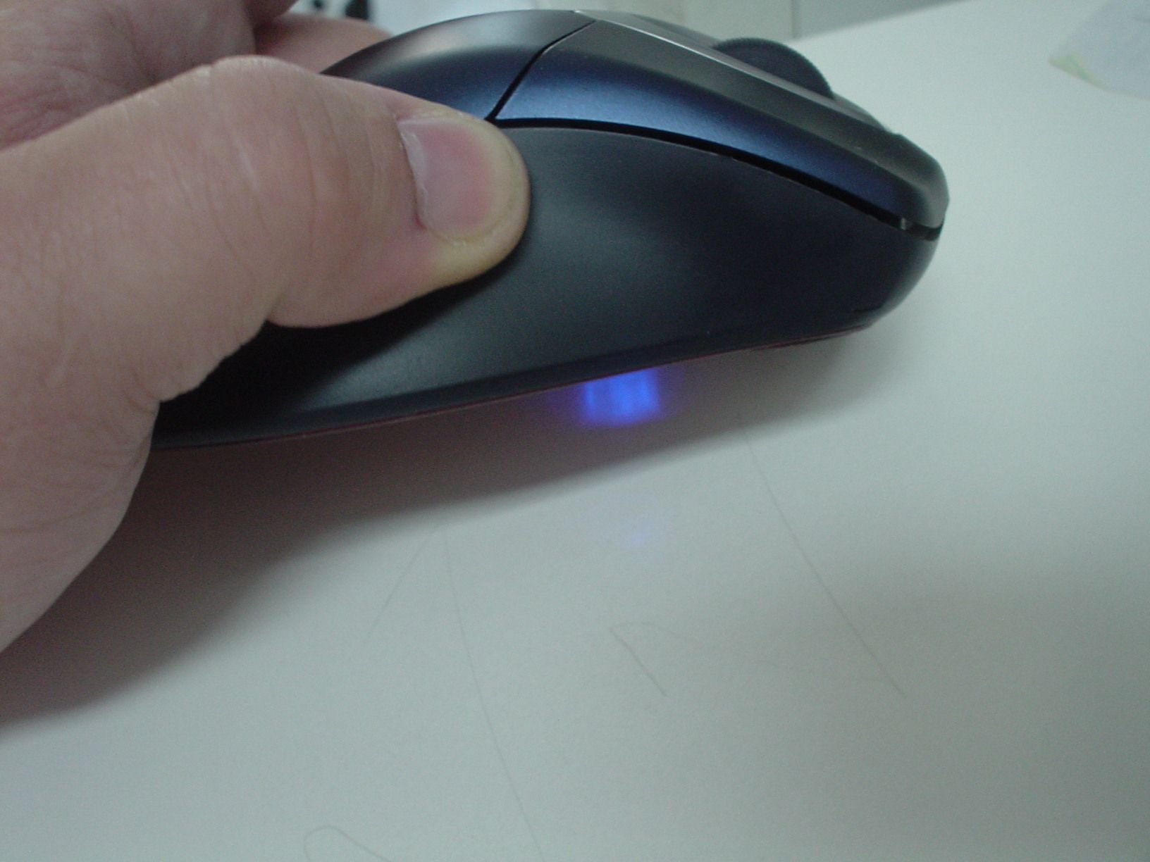 The Blue Laser Bluetooth Mouse : 4 Steps - Instructables