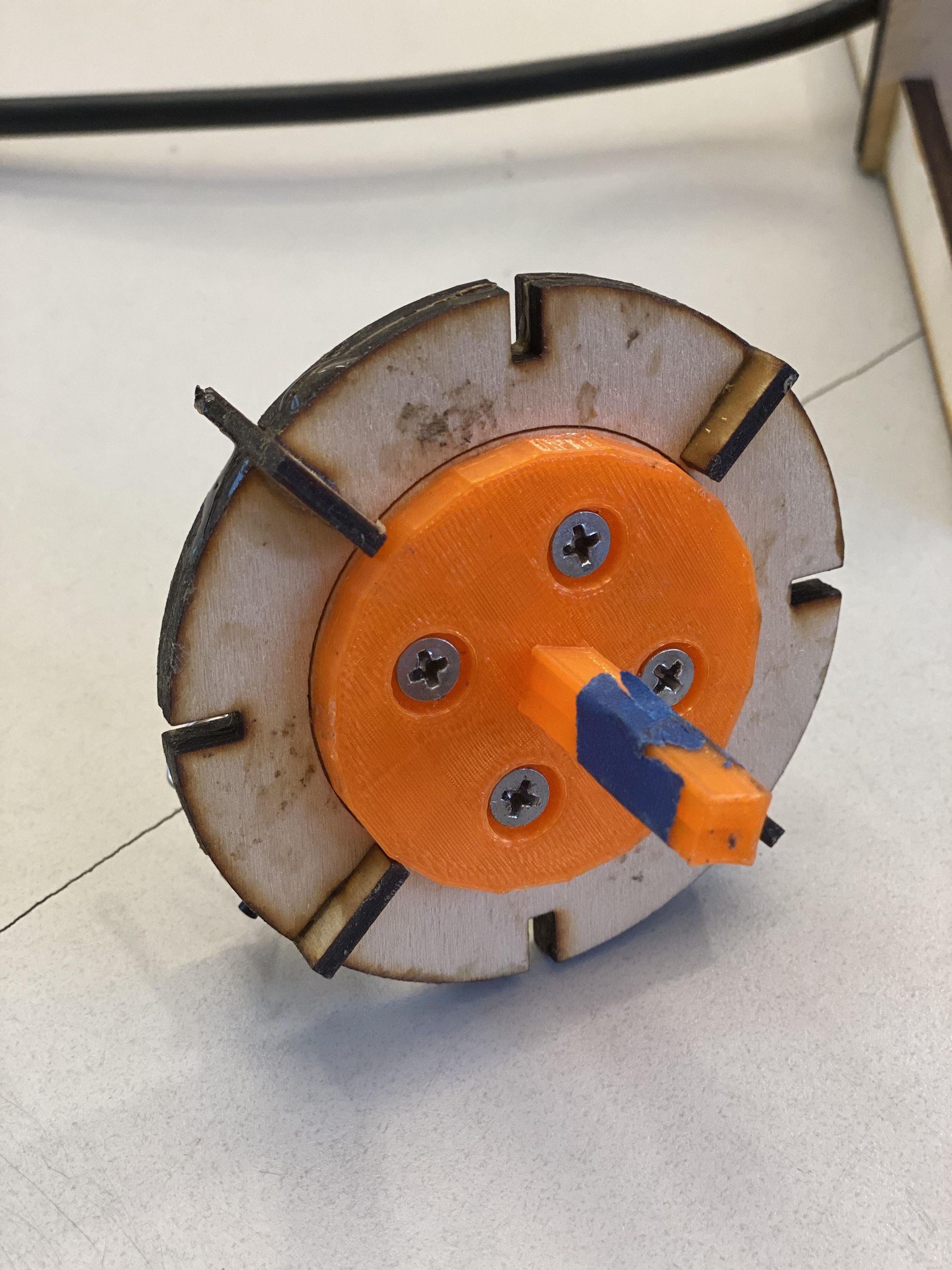 Resin Rotator and Keychains : 6 Steps (with Pictures) - Instructables