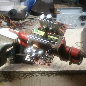 Circuit Board Disassembly : 3 Steps - Instructables