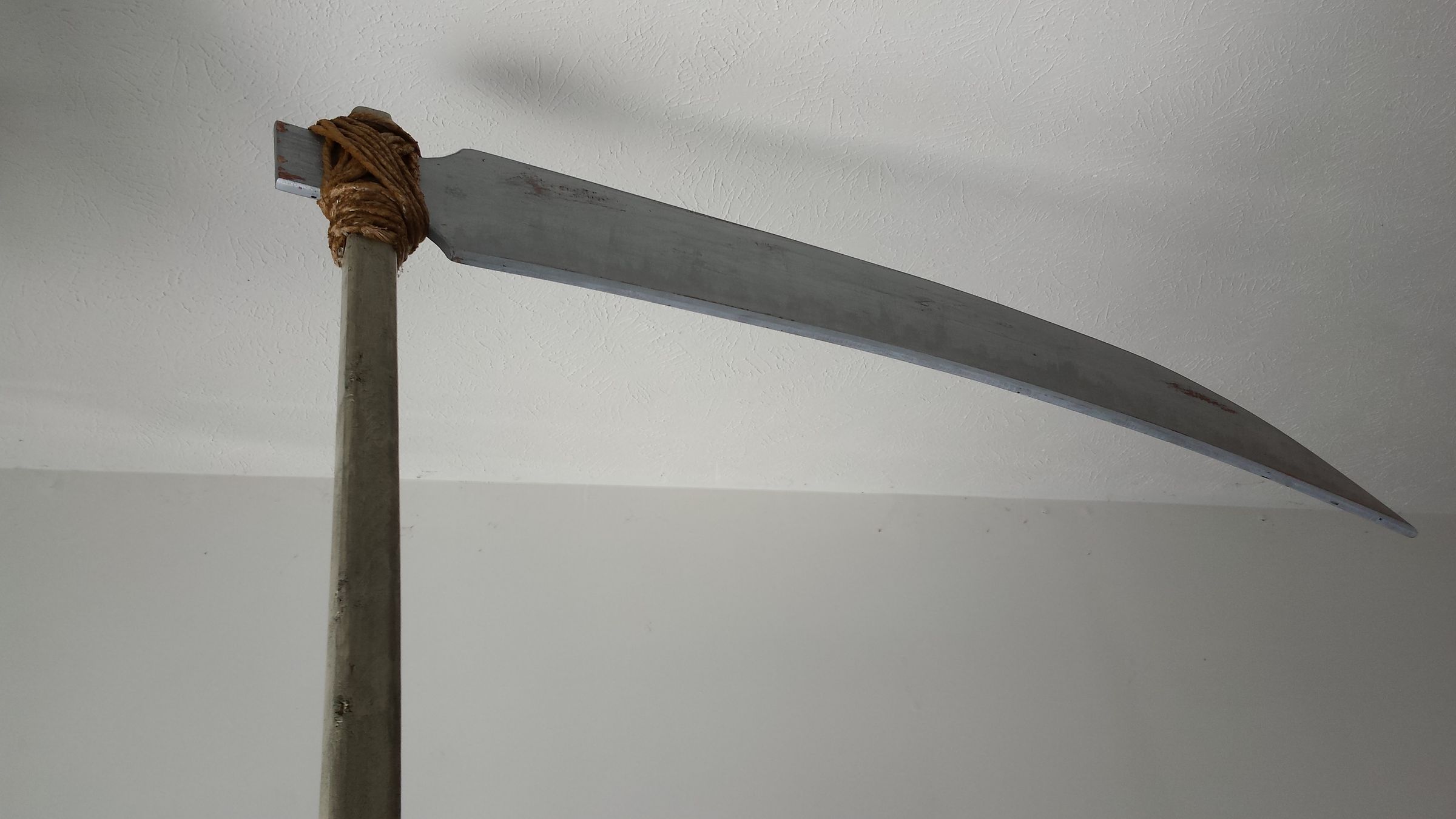 Grim Reaper Scythe / Sickle : 4 Steps (with Pictures) - Instructables