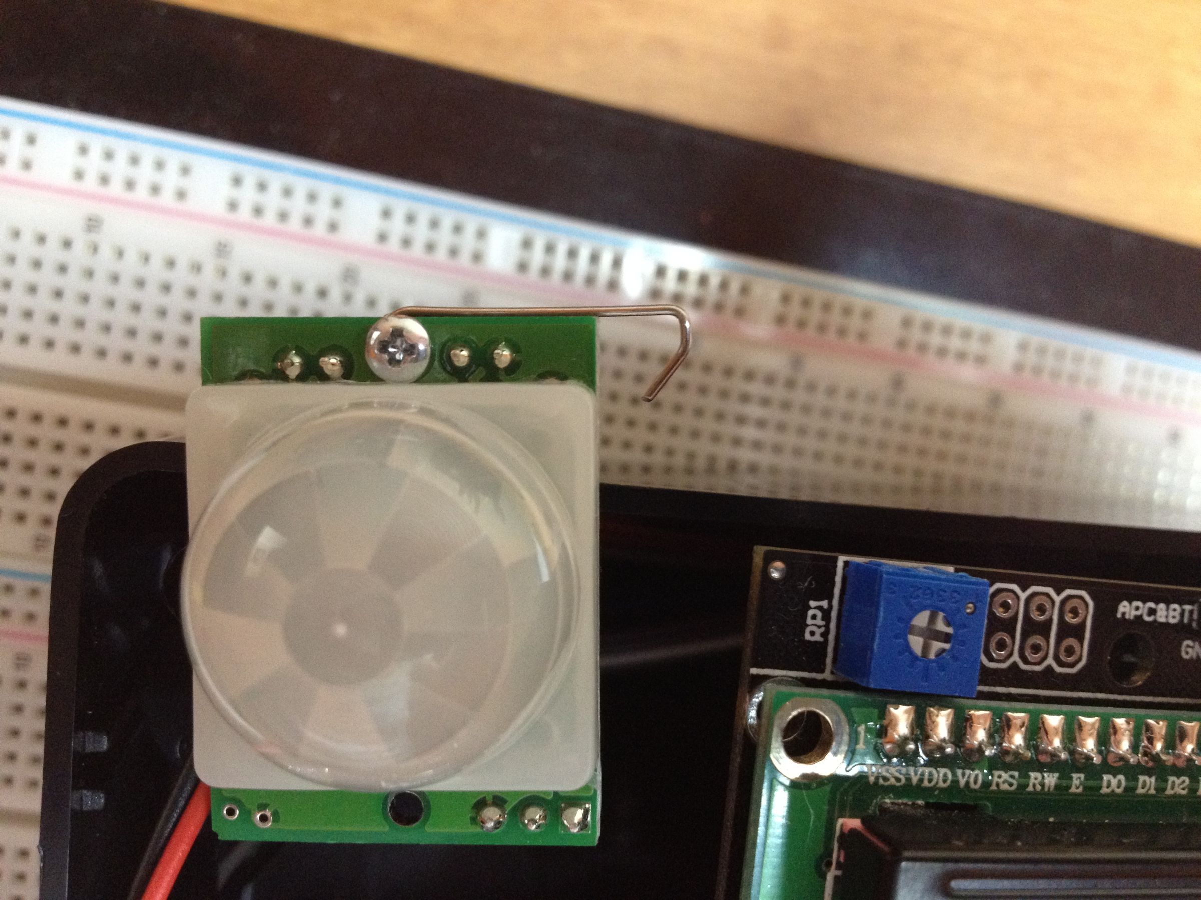 Motion Sensitive LCD Real-Time Clock/Alarm/Timer (Updated Program) : 8 ...