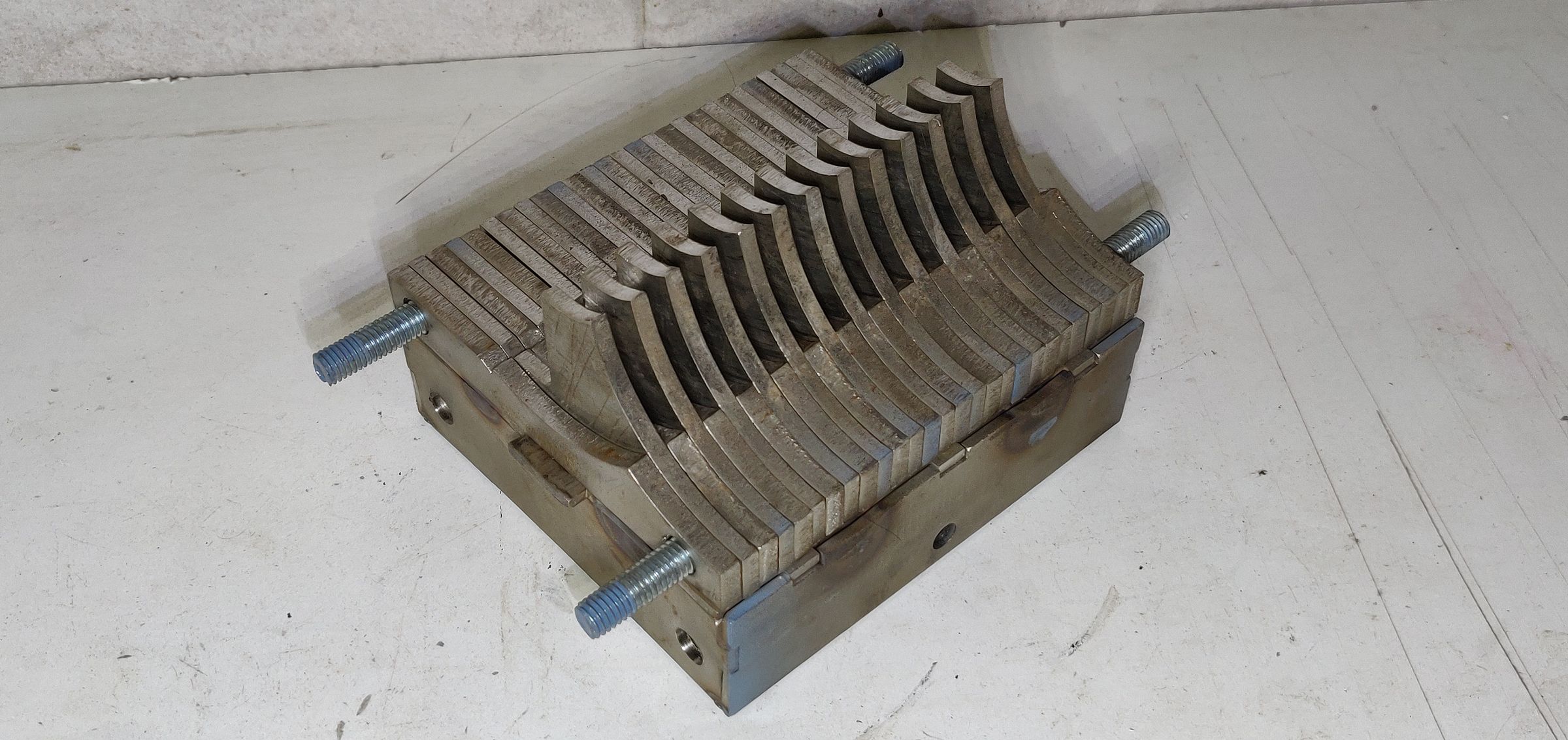 Plastic Shredder : 8 Steps (with Pictures) - Instructables
