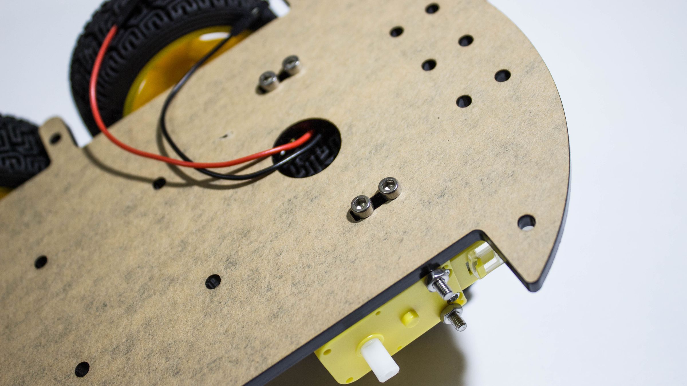 Smartphone Controlled Arduino Robot : 10 Steps (with Pictures ...