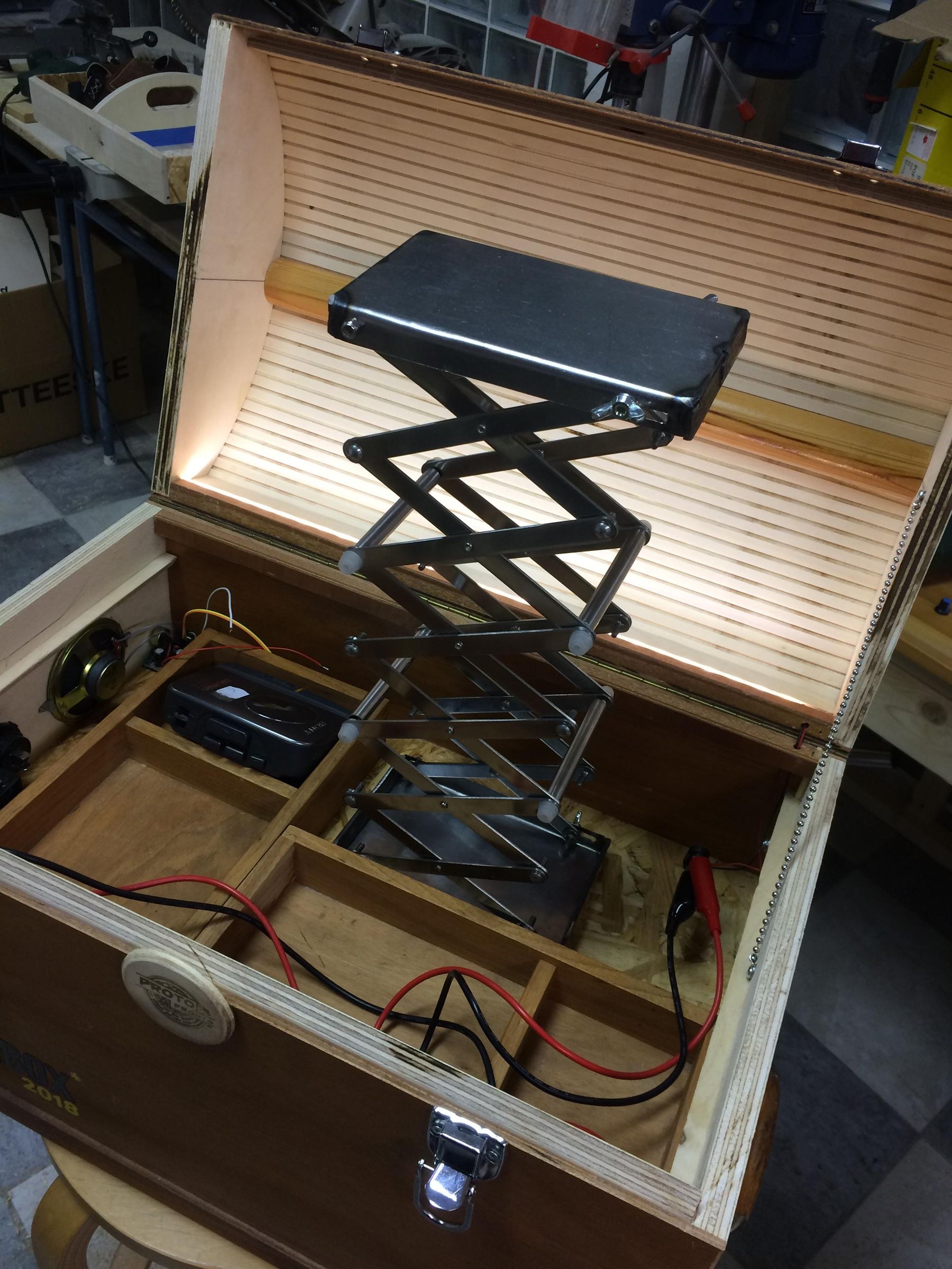 A Maker's Lunch Box : 12 Steps (with Pictures) - Instructables