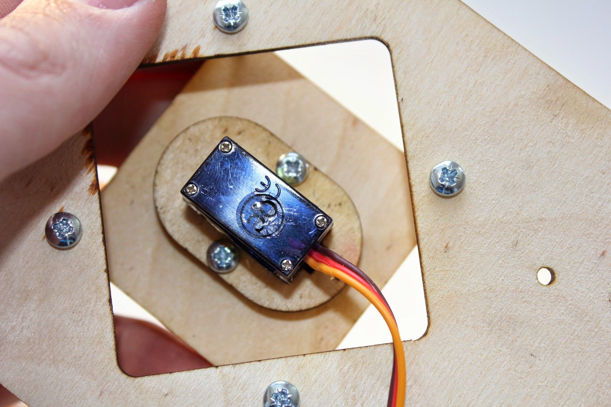 MeArm - Build a Small Hackable Robot Arm V0.3 : 11 Steps (with Pictures ...