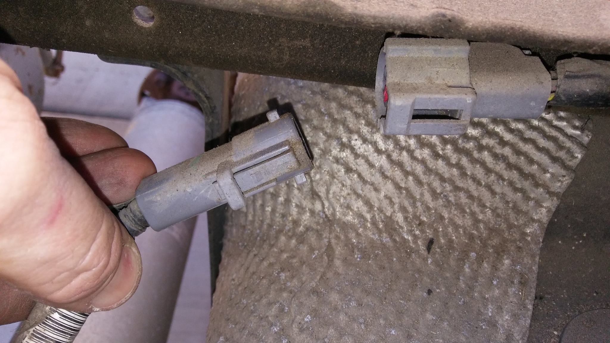 2001 Ford Ranger Fuel Pump and Float Assembly Replacement : 11 Steps ...