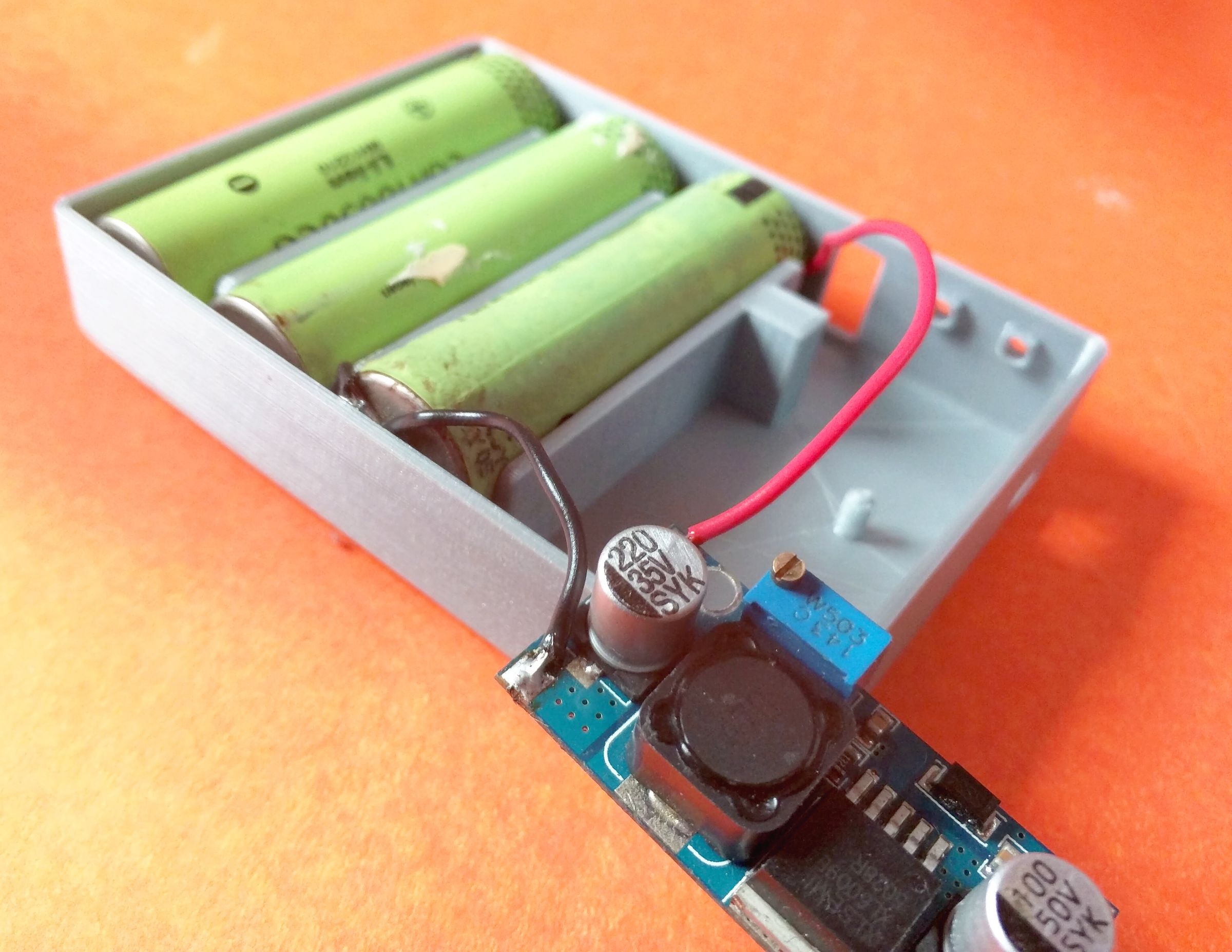 DIY Wireless Charging Power Bank : 8 Steps (with Pictures) - Instructables