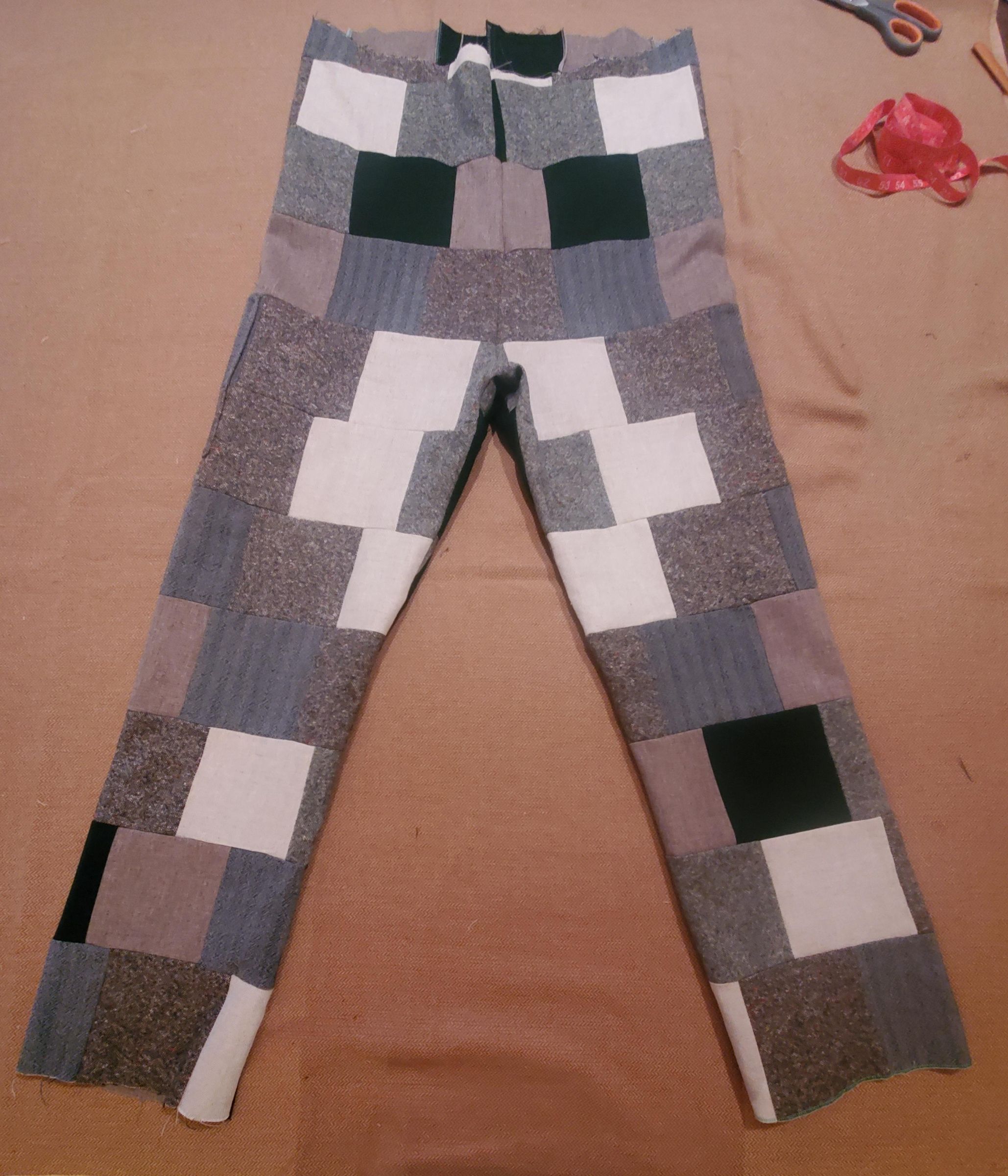 Patchwork Pajama Bottoms : 8 Steps (with Pictures) - Instructables
