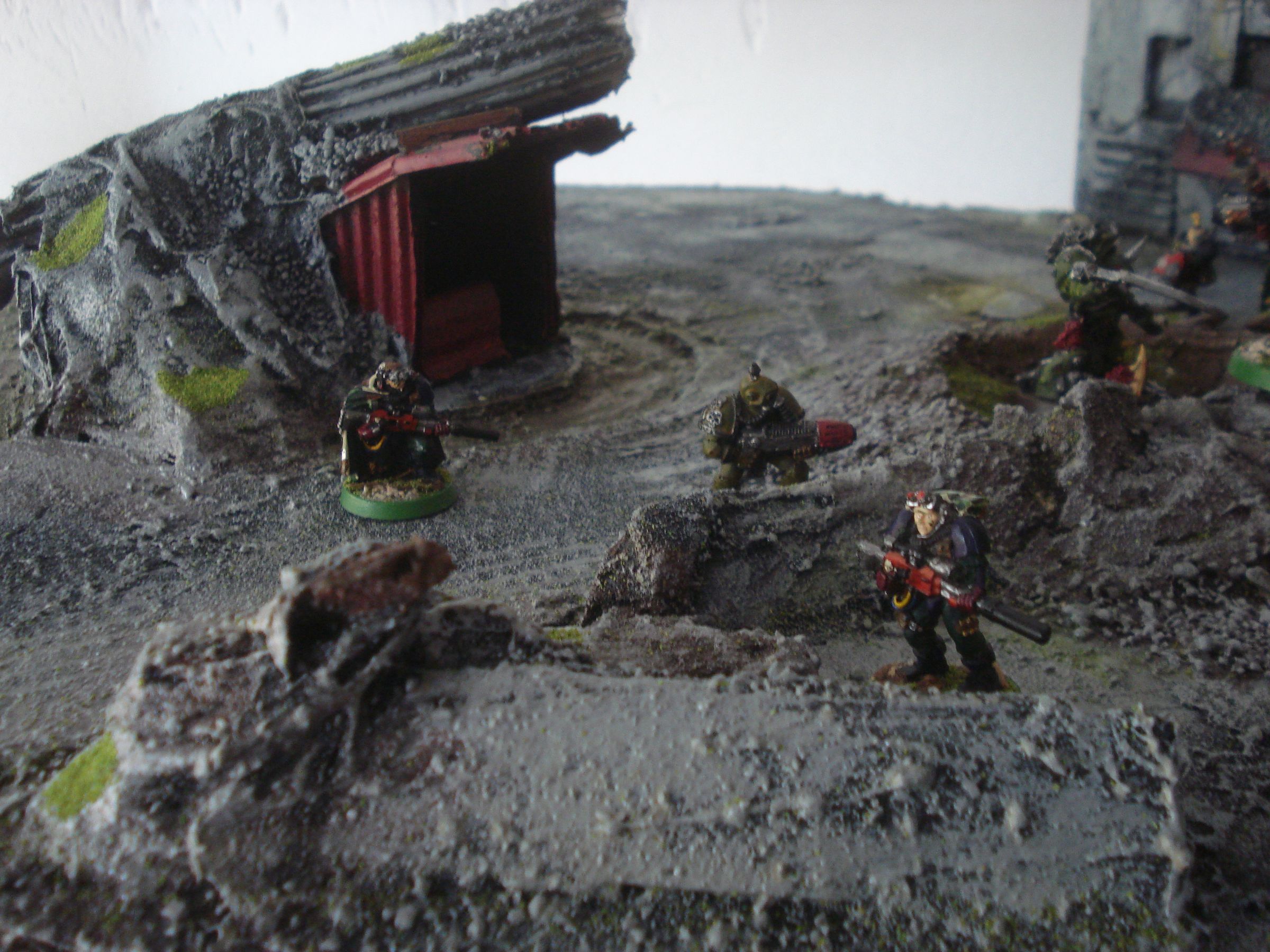 Turning a Cardboard City Into a Warhammer 40K Terrain : 12 Steps (with ...