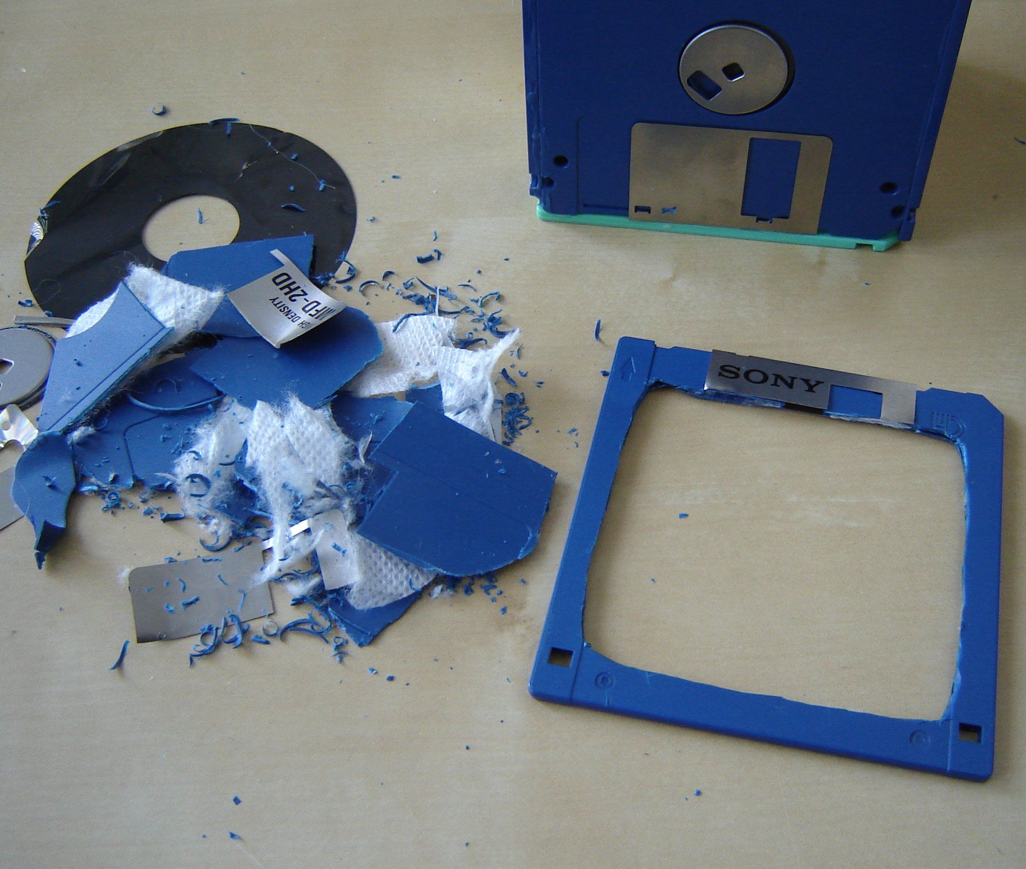Floppy Disk Planter : 9 Steps (with Pictures) - Instructables