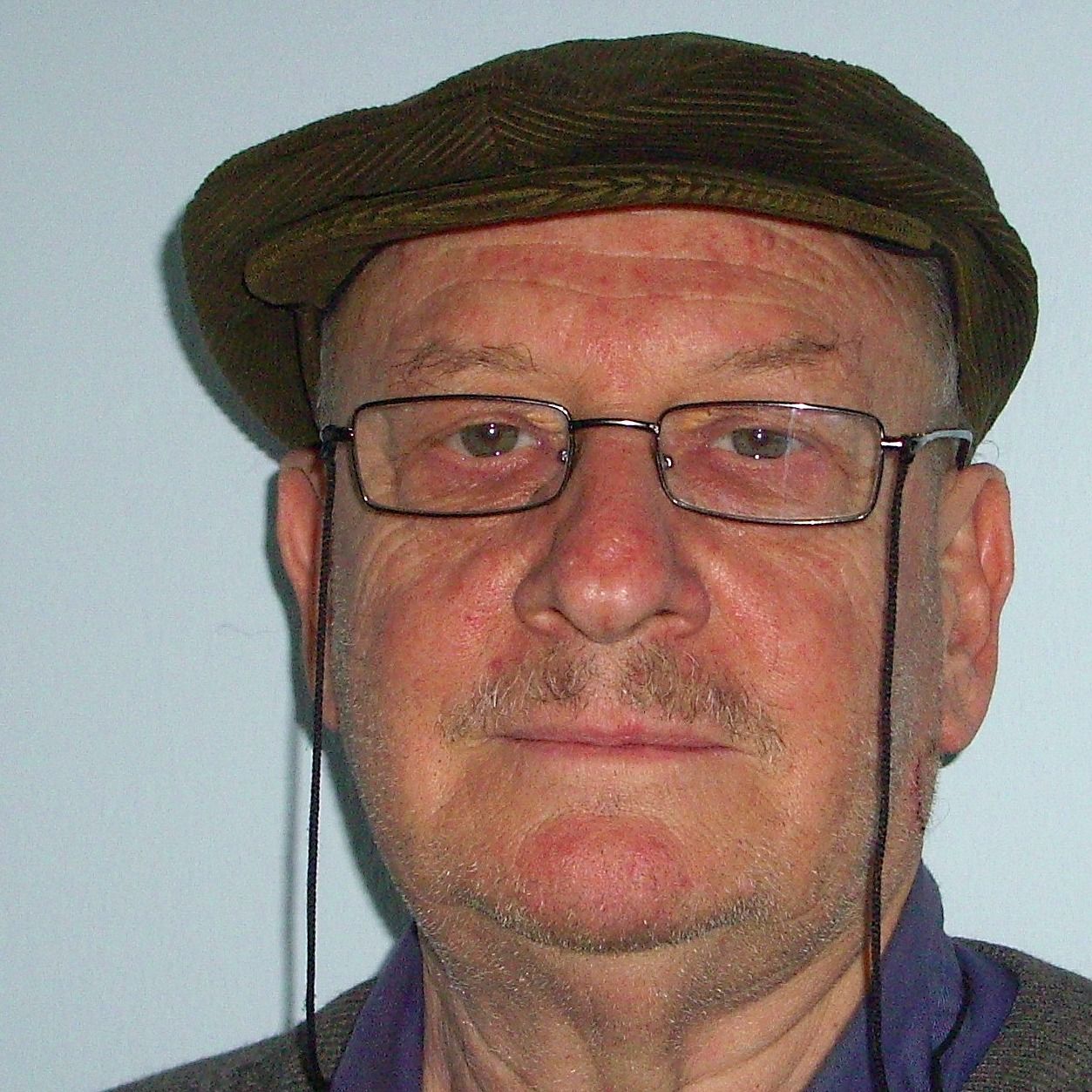 Author Spotlight Interviews - Instructables