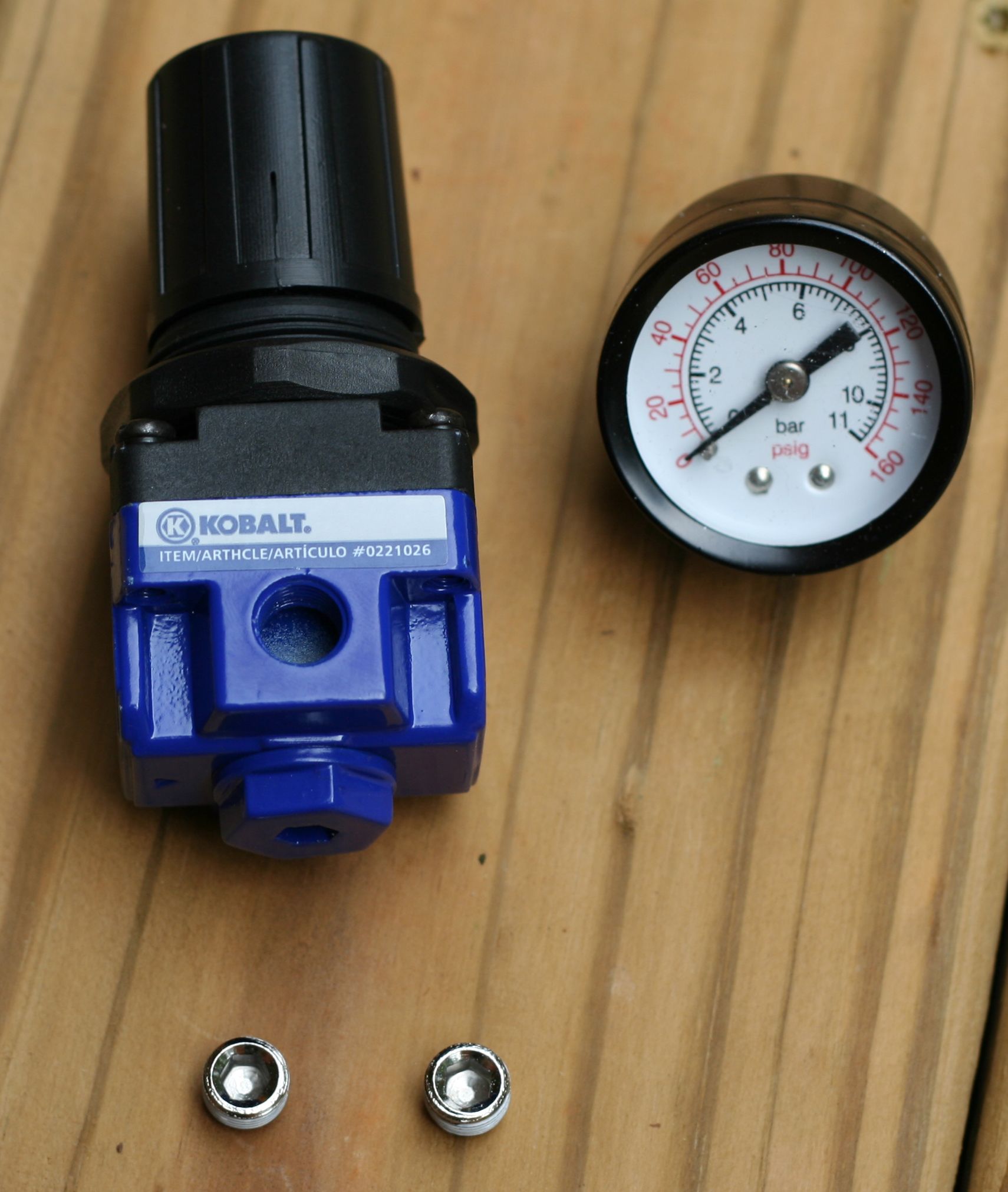Replace the Regulator on a Pancake Air Compressor : 5 Steps (with ...