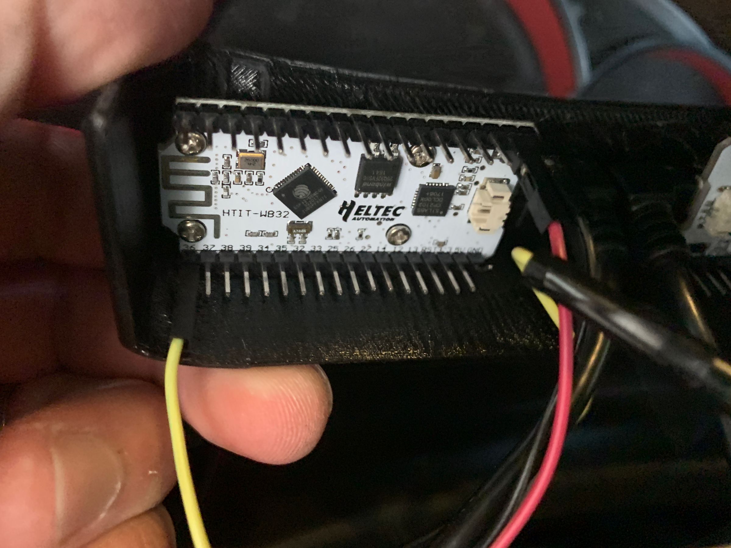 Wifi Enabled OLED ESP32 Car Gauges : 3 Steps (with Pictures ...