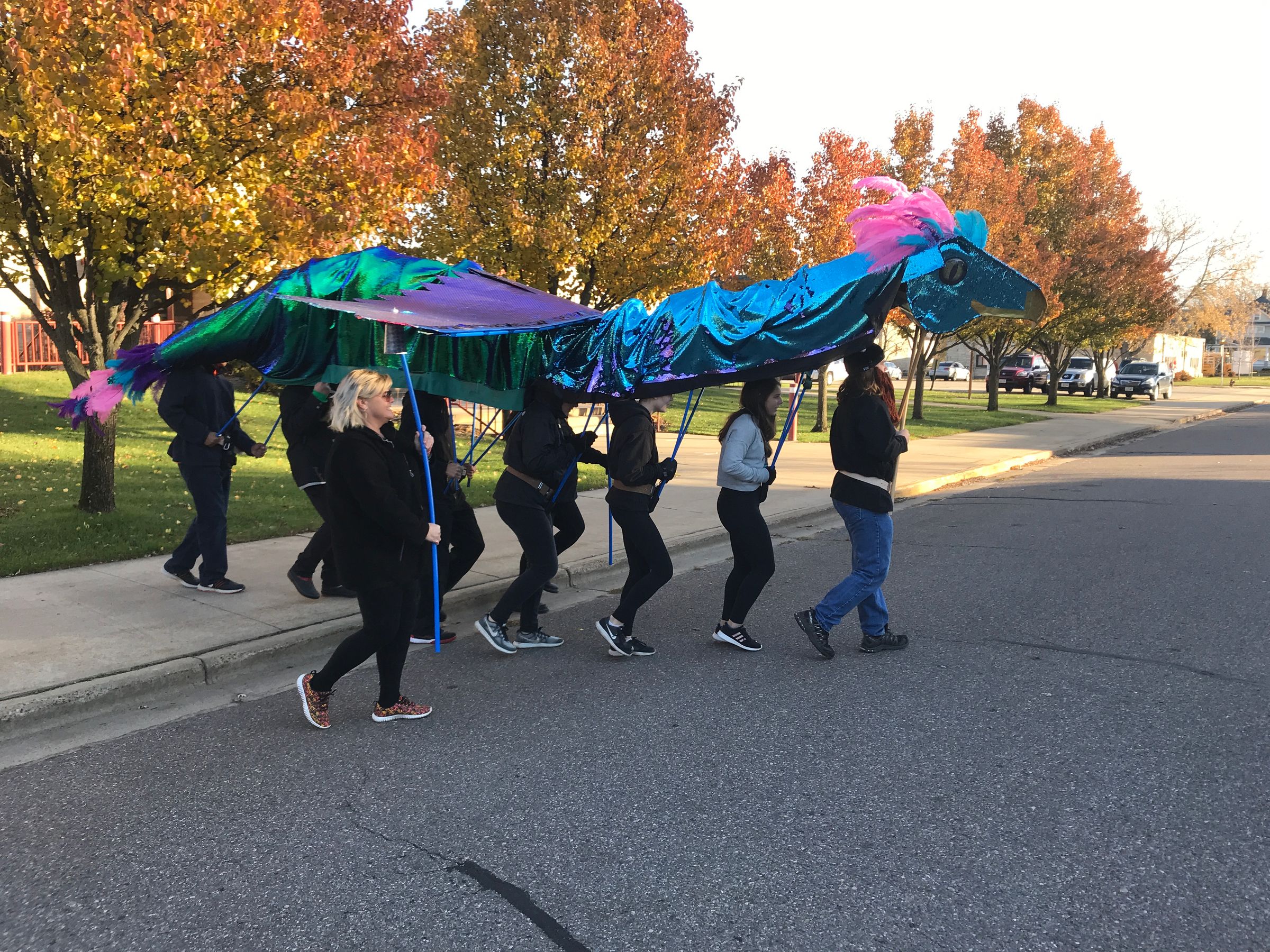 Quick & Easy Chinese Parade Dragon : 12 Steps (with Pictures ...
