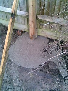 How to Fix and Then Extract a Fence Post With Ease : 12 Steps ...