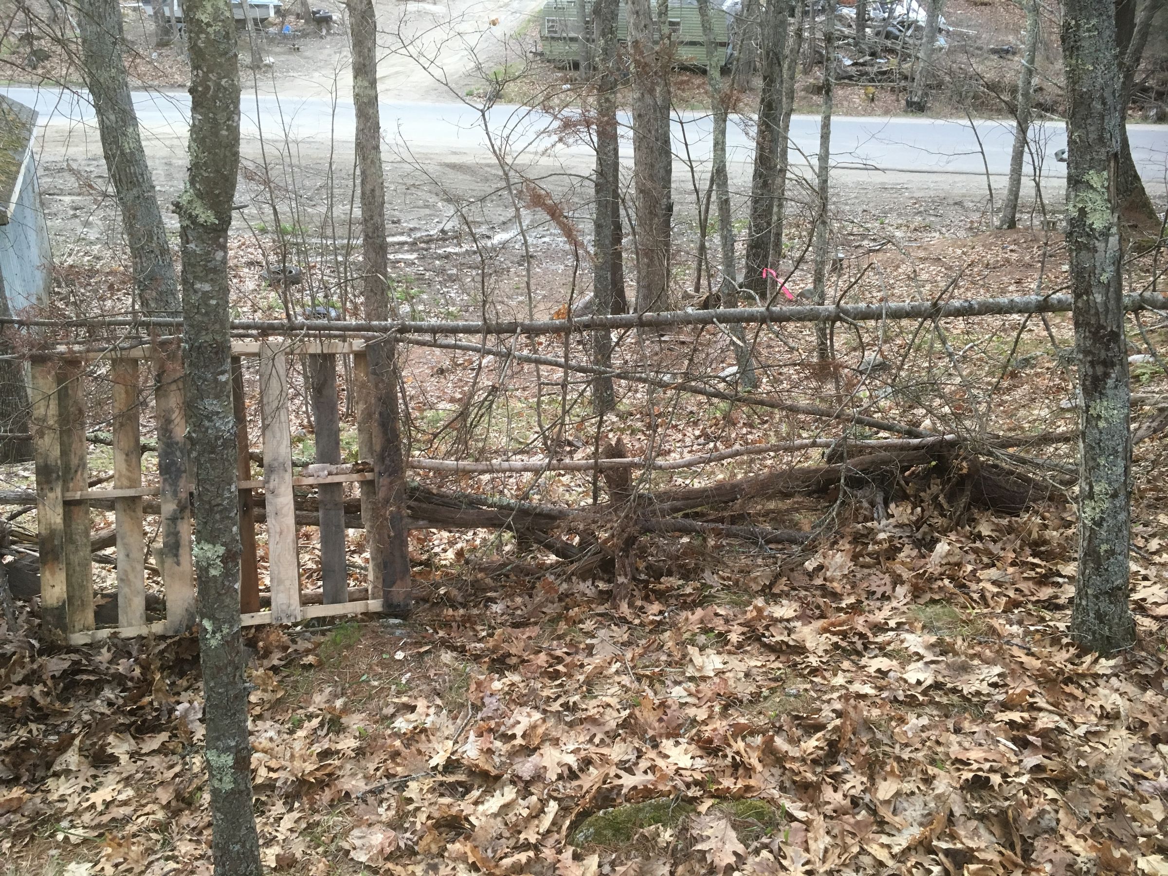 Building a Privacy Burm for Free : 3 Steps (with Pictures) - Instructables