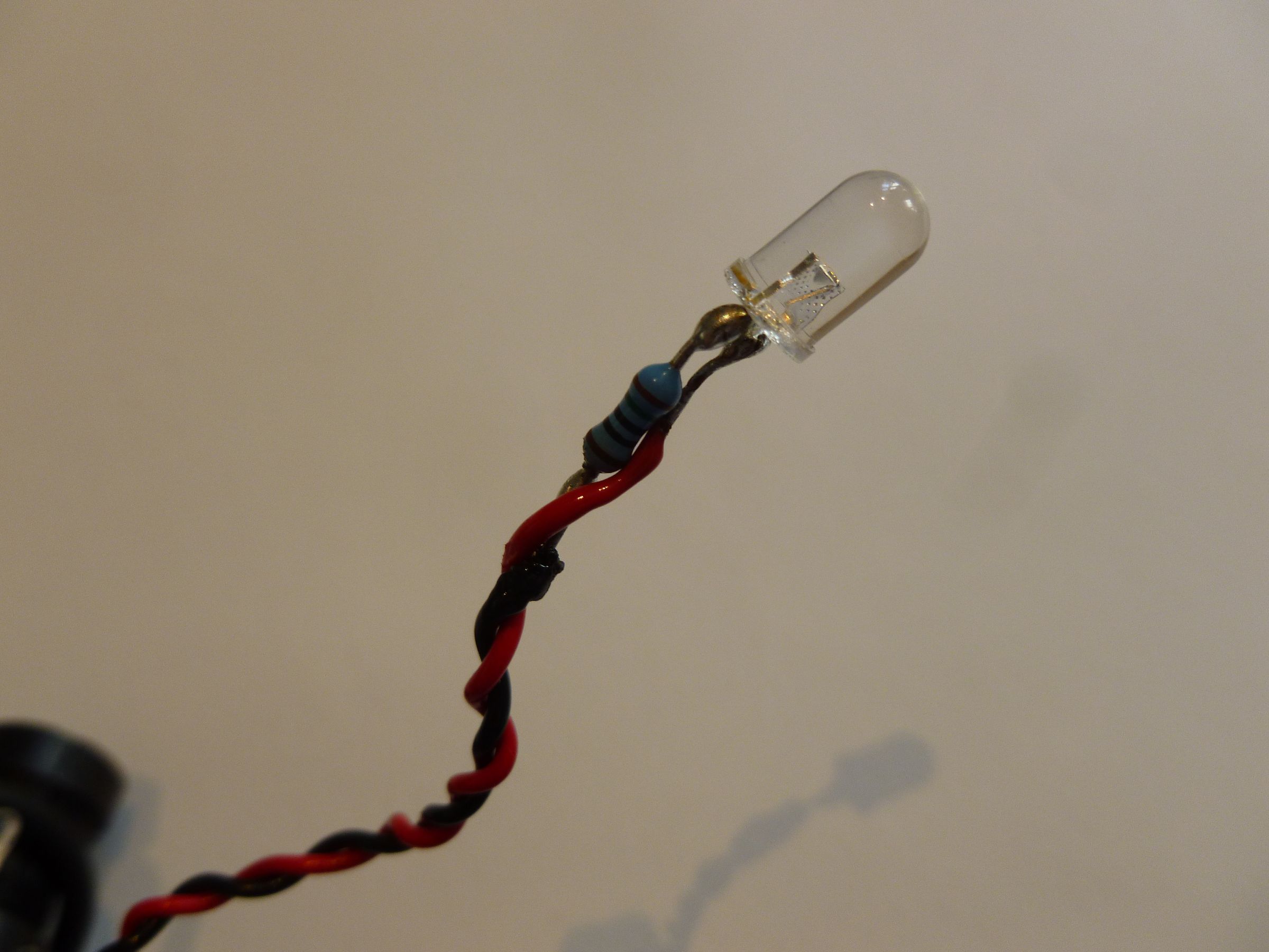 Save Money on Your DIY Laboratory - Robust, Easy to Focus USB ...