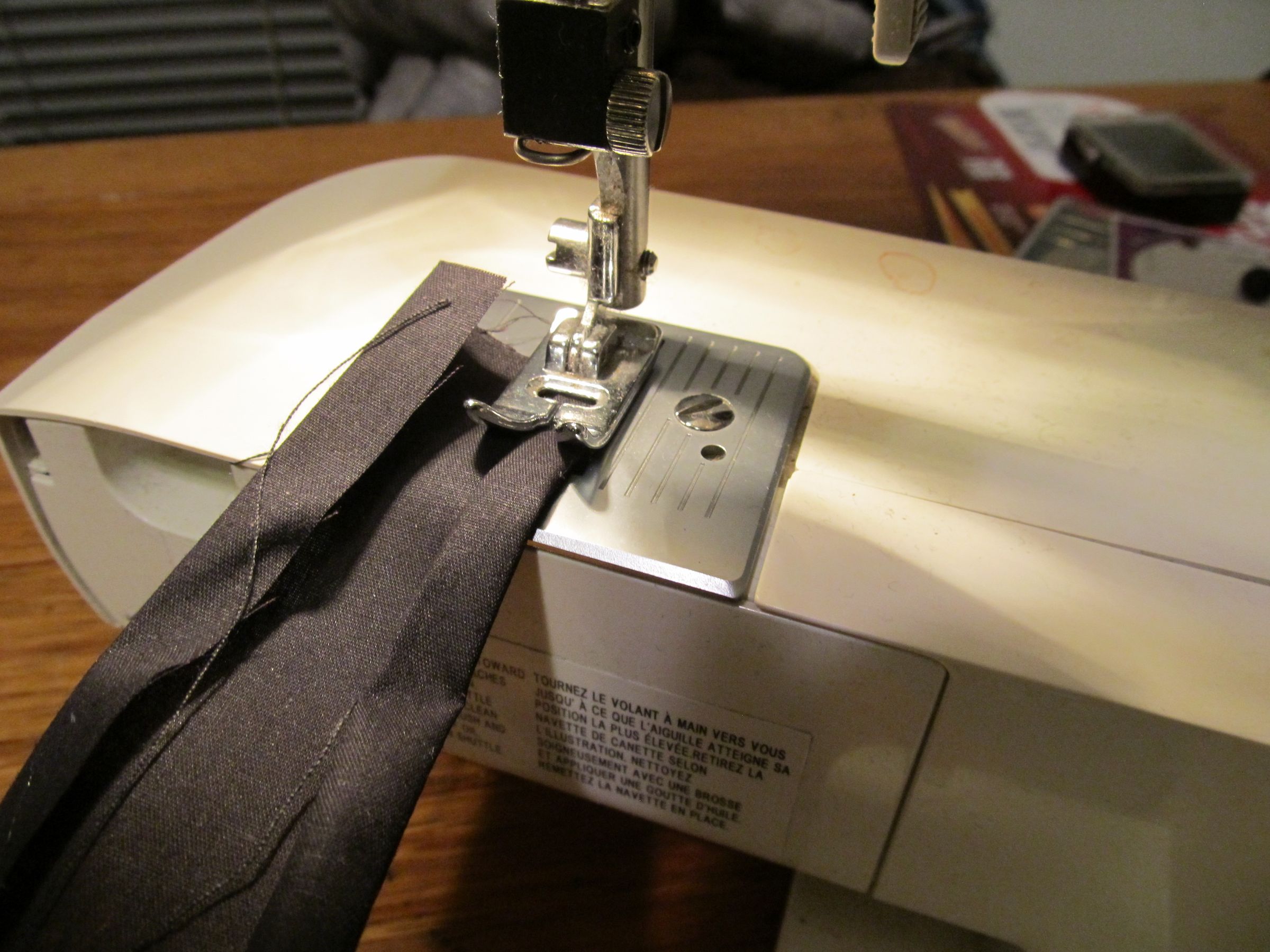 How to Make a Custom Boy Scout Troop Neckerchief. : 38 Steps ...