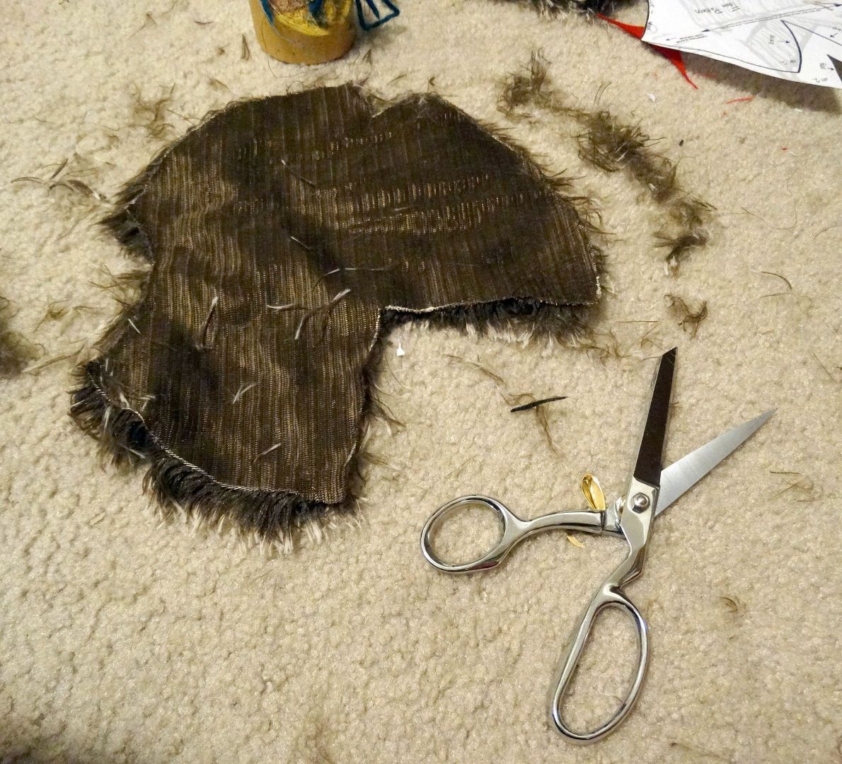 Dark Crystal Fizzgig Inspired Puppet : 11 Steps (with Pictures ...