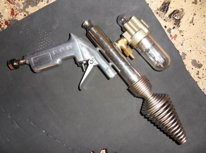 Make a 1950's Ray Gun : 5 Steps (with Pictures) - Instructables