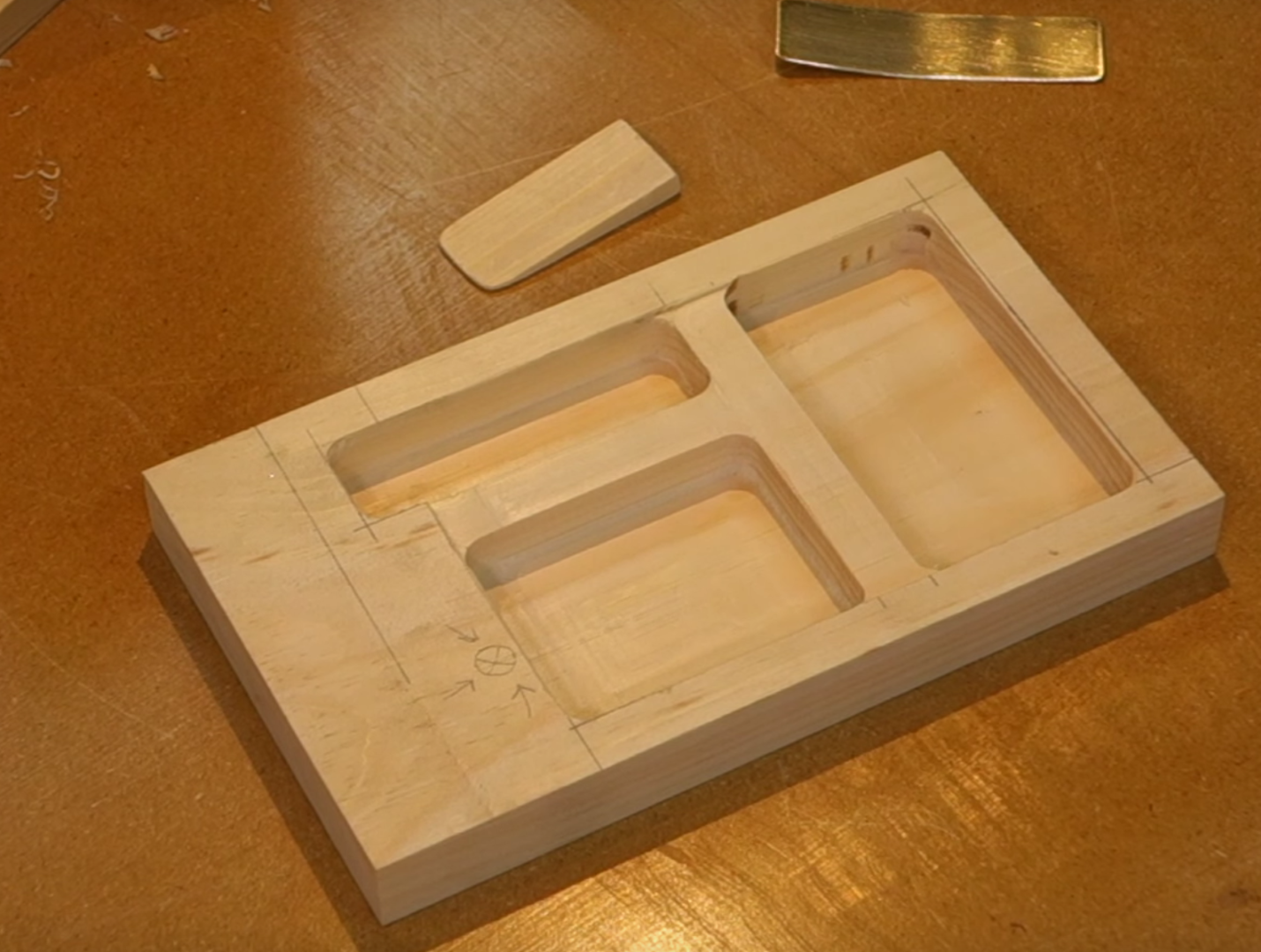 How to - Secret Compartment Box II : 4 Steps (with Pictures ...