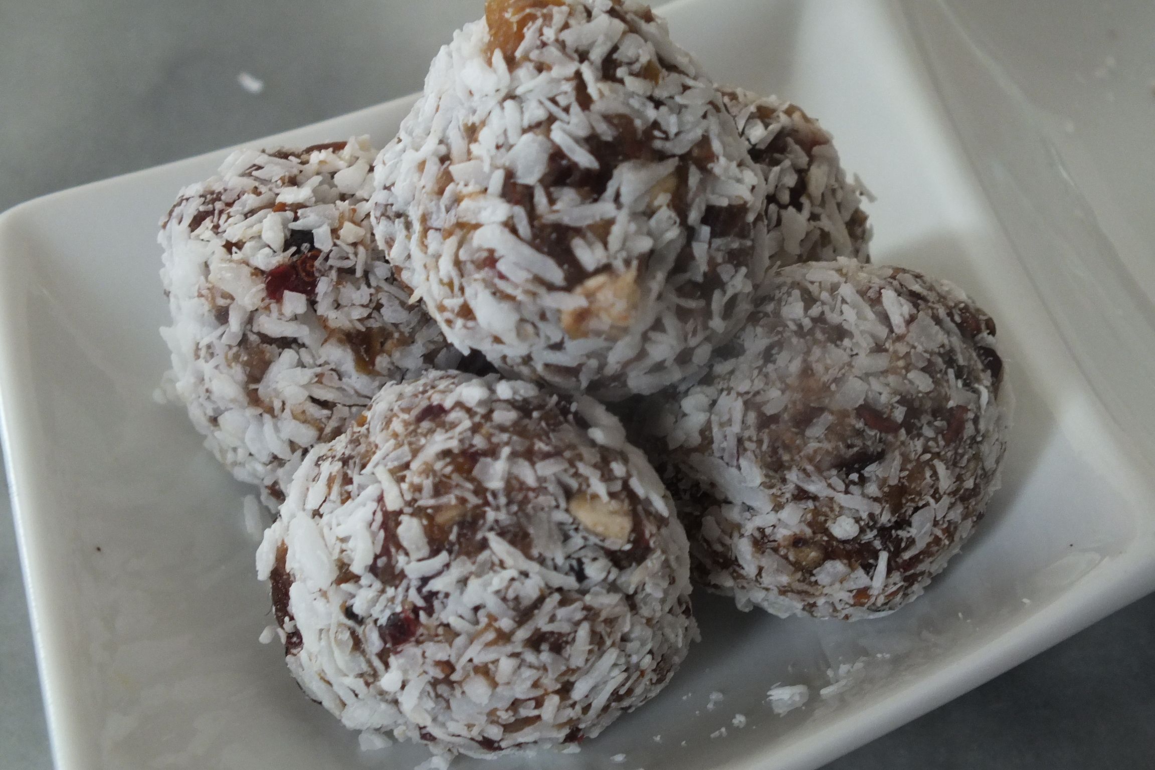 Coconut Power Bites : 3 Steps (with Pictures) - Instructables