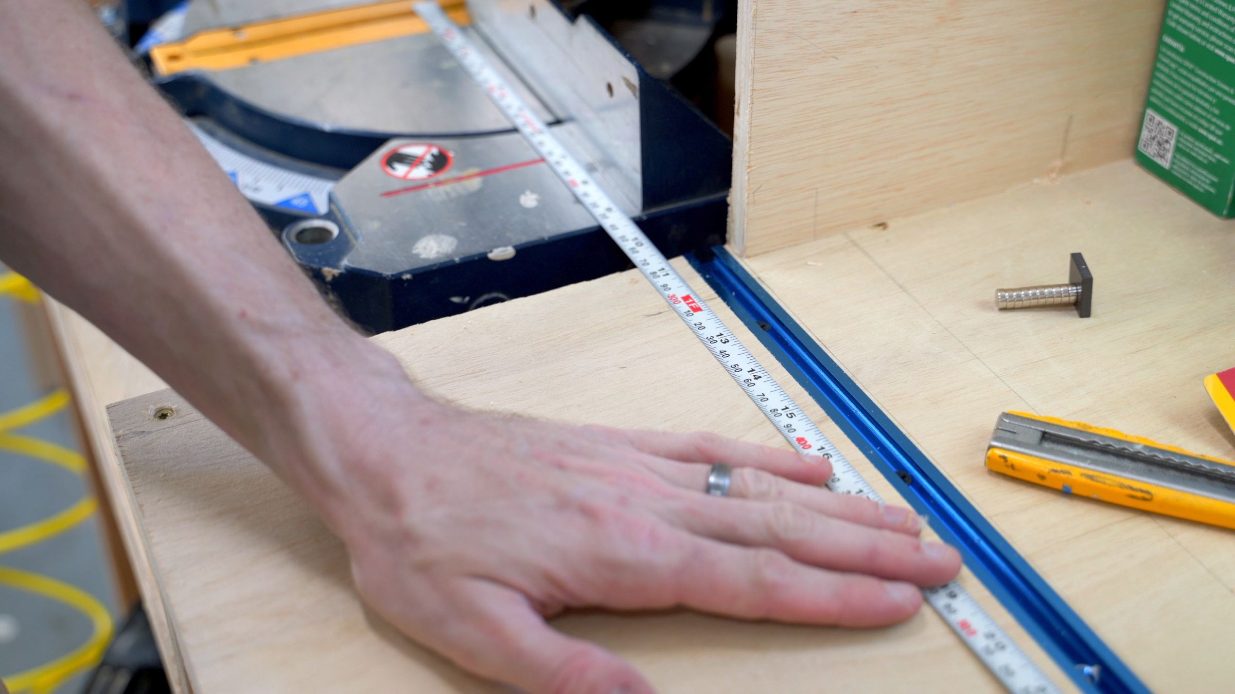 Miter Station + Storage Out of 2x4's : 17 Steps (with Pictures ...
