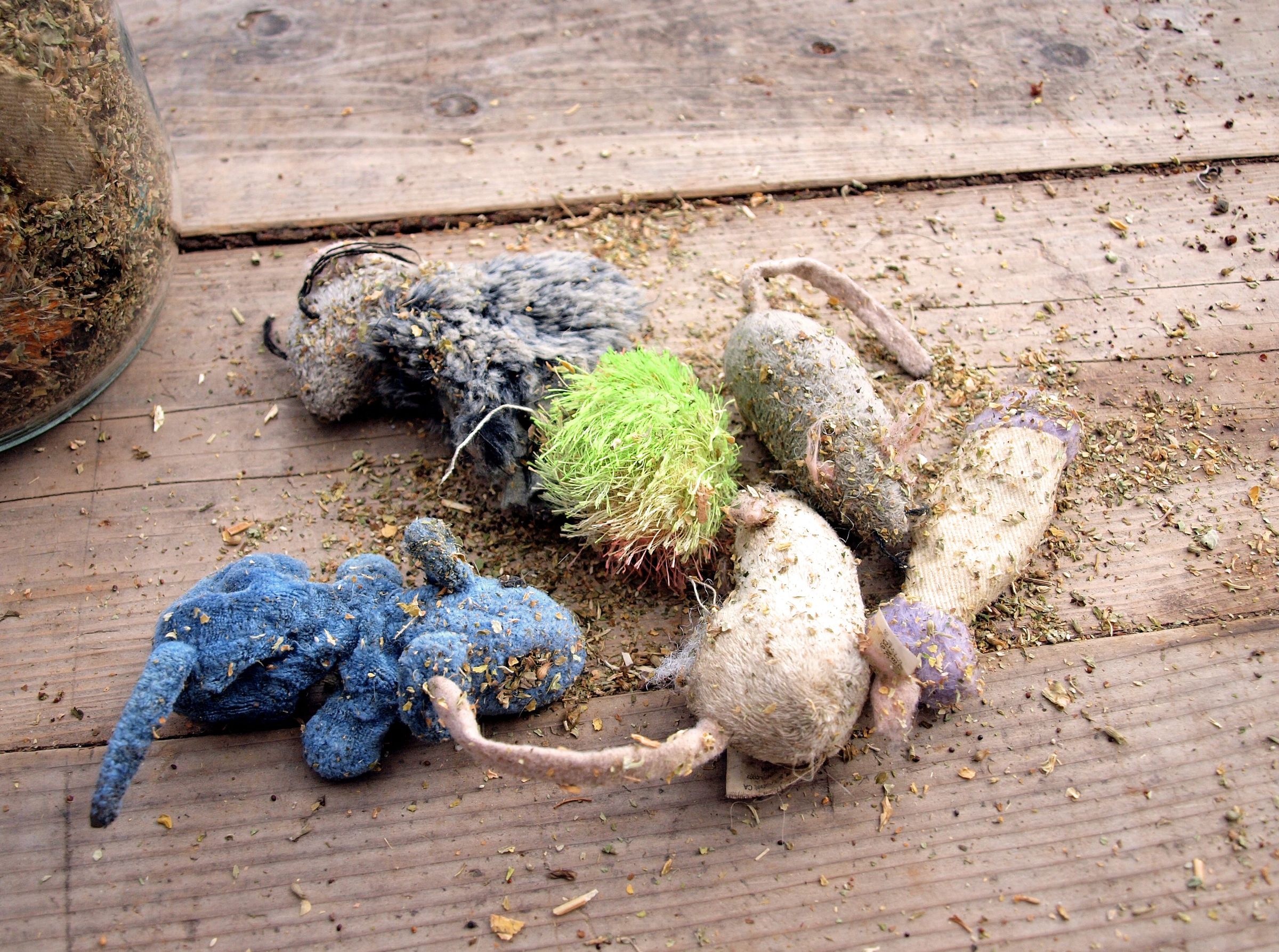 How to Renew Catnip Toys : 3 Steps (with Pictures) - Instructables