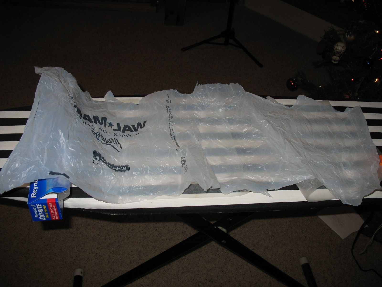 Plastic Bag Fabric! : 5 Steps - Instructables