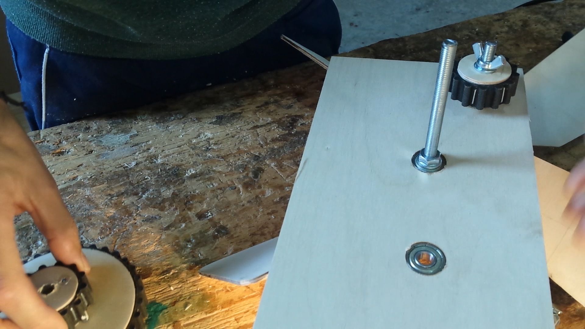 Halloween Themed Whirligig : 23 Steps (with Pictures) - Instructables