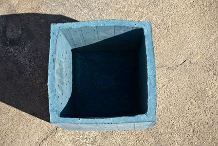DIY CONCRETE:: Planter Box : 4 Steps (with Pictures) - Instructables