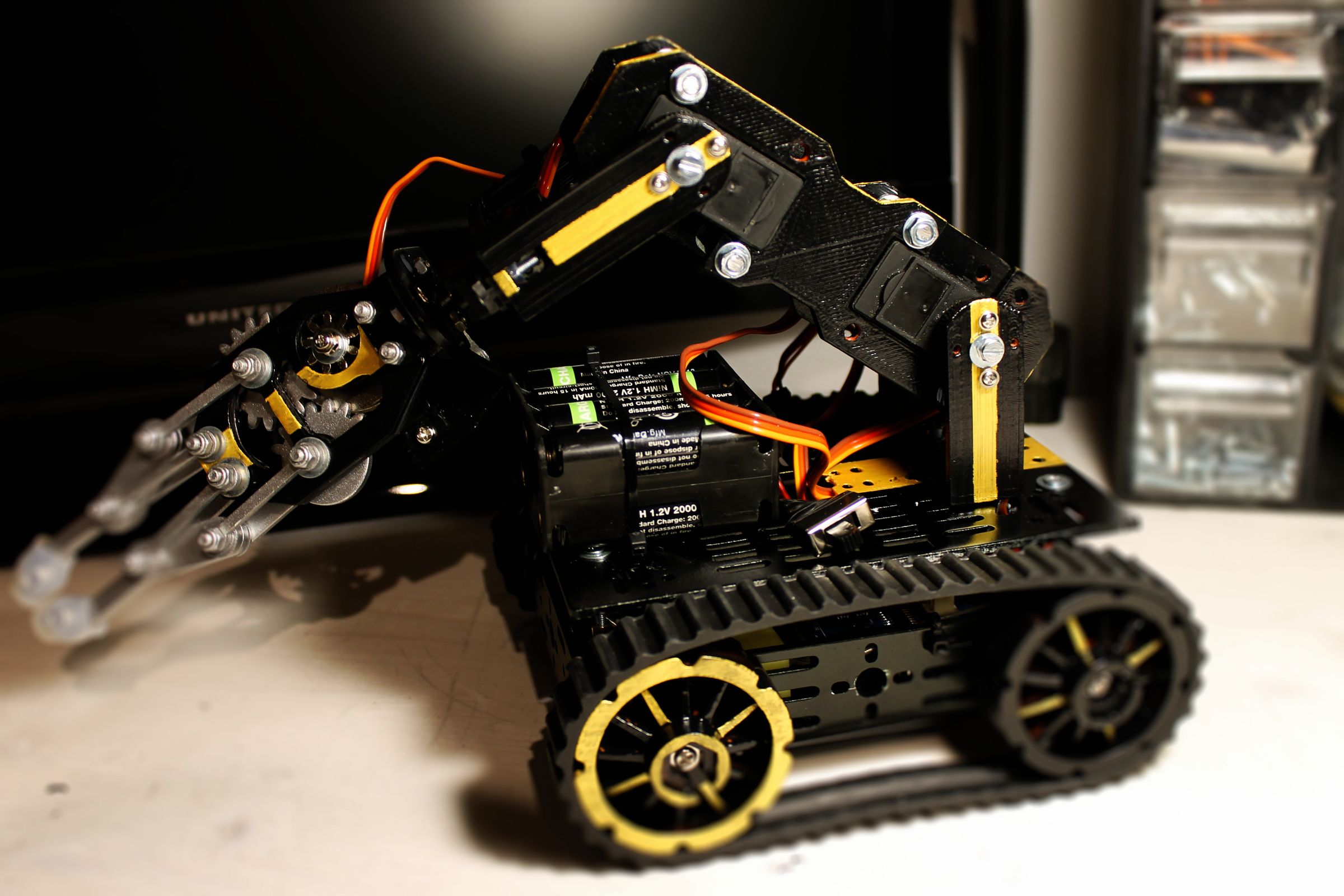 Arduino Robot : 7 Steps - Instructables