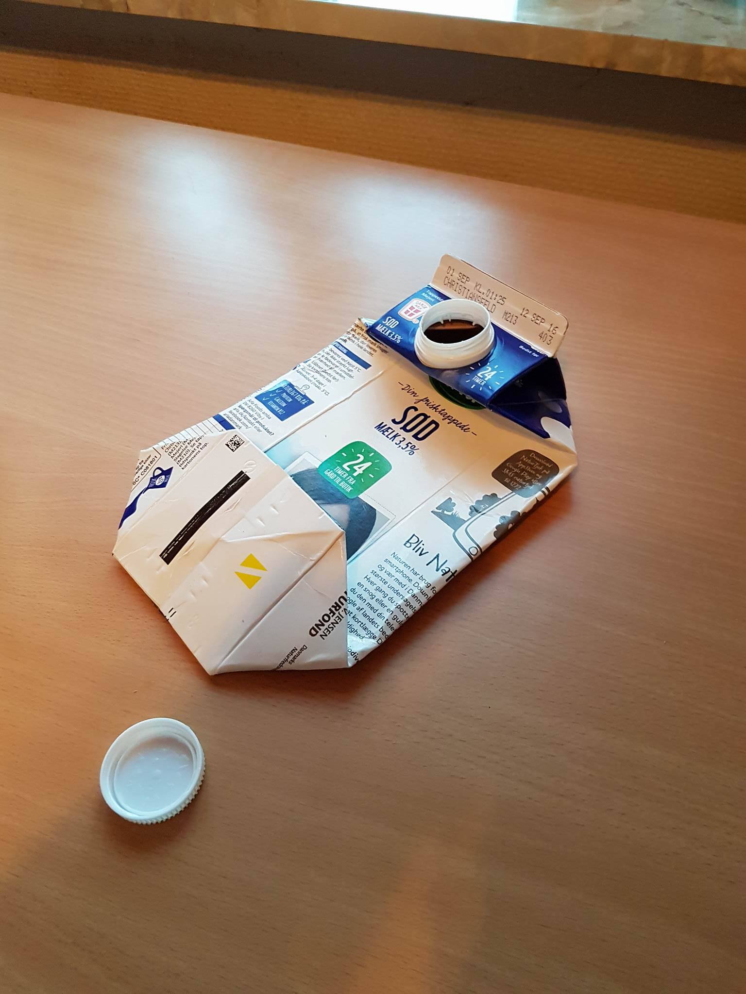 Folding a Cardboard Milk Container : 3 Steps (with Pictures ...