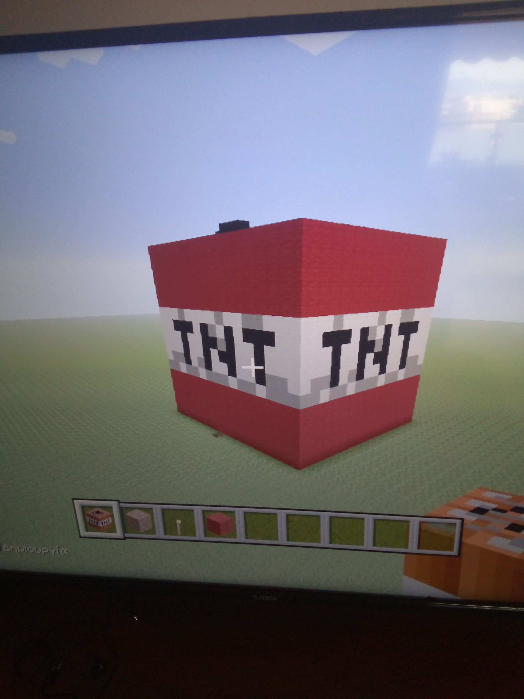How to Make a Giant Minecraft TNT Block That Explodes! : 9 Steps ...