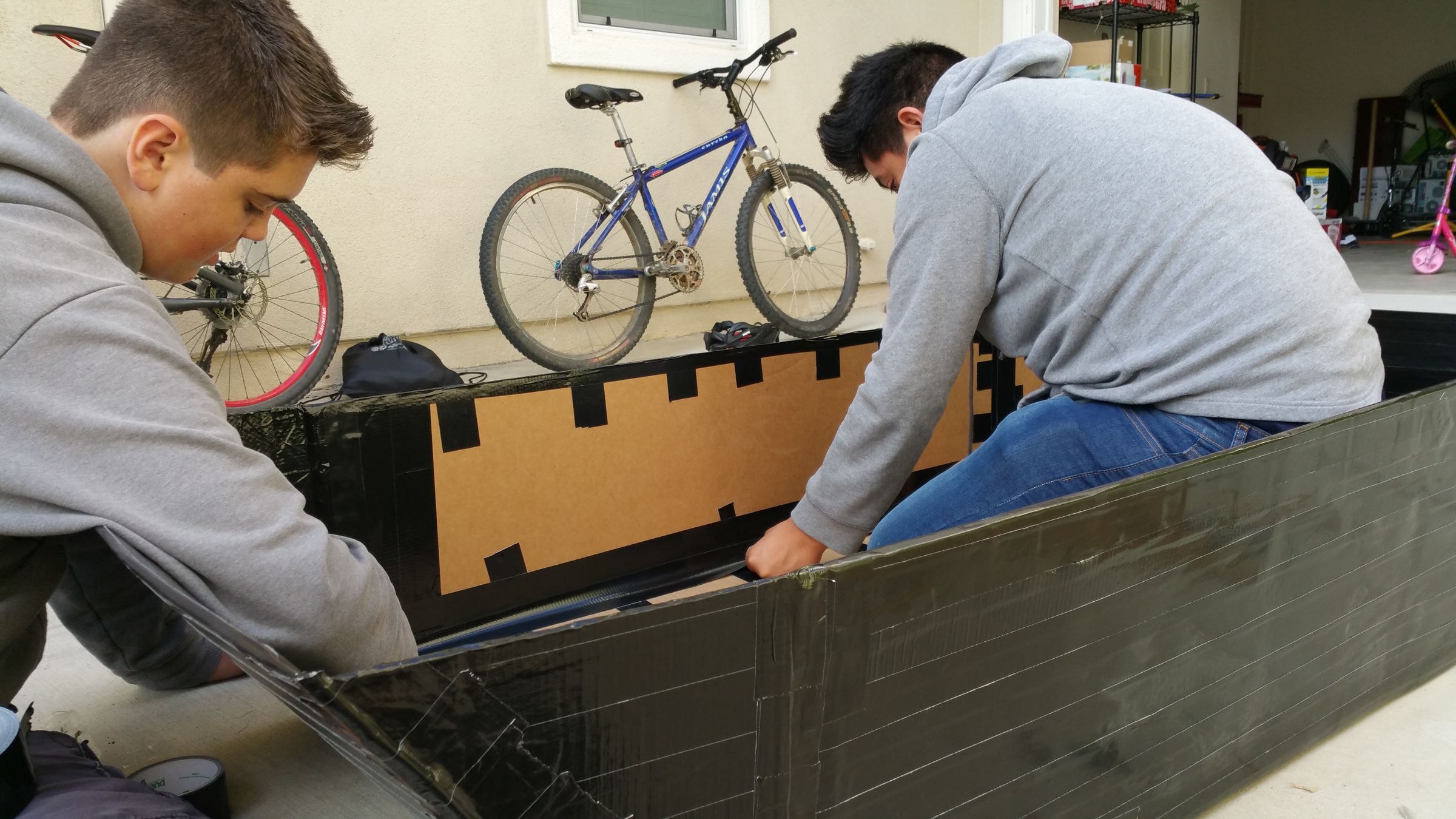 How to Build a Cardboard and Duct Tape Boat : 4 Steps - Instructables