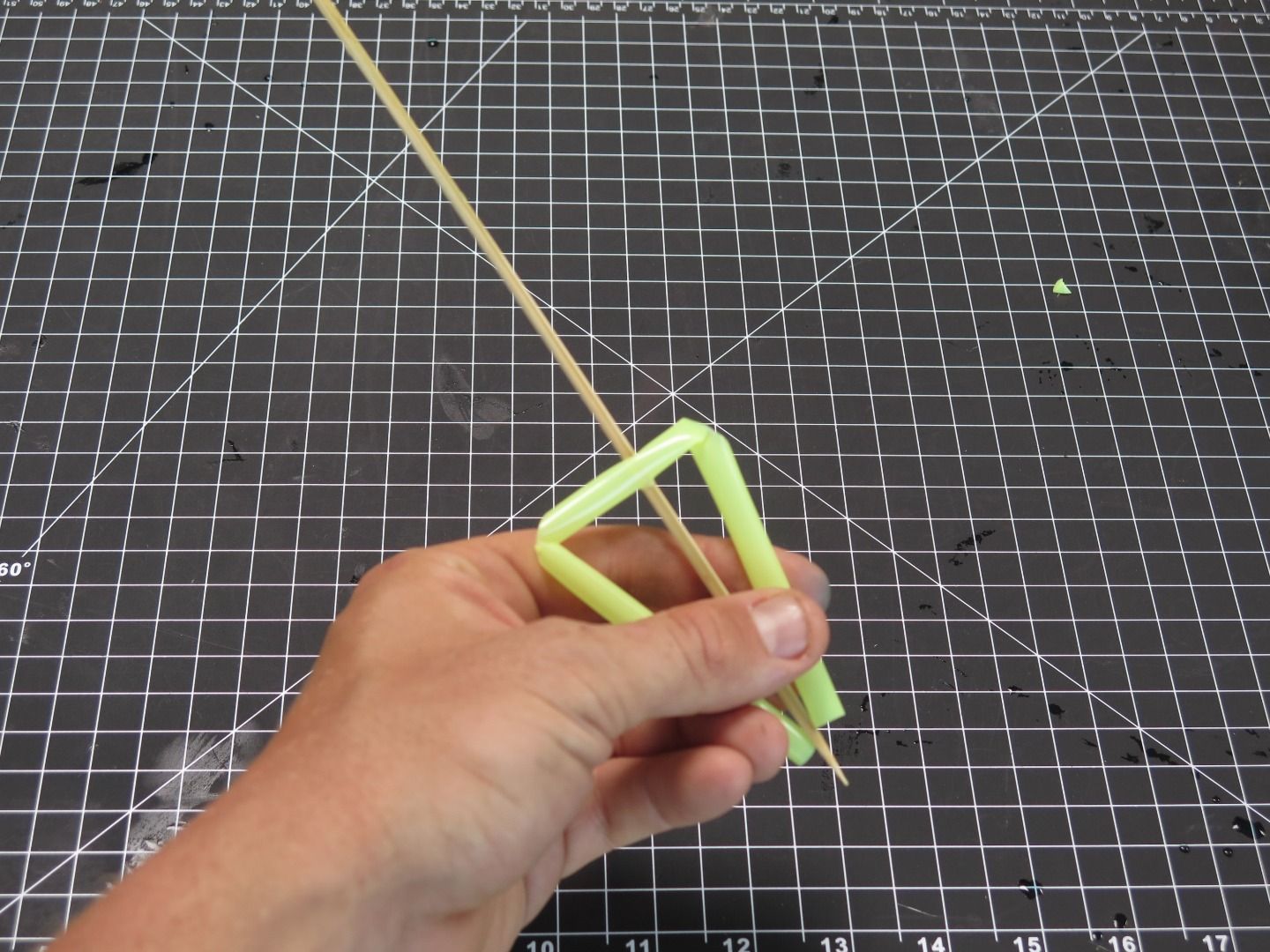 5 Toys That Spin! : 6 Steps - Instructables