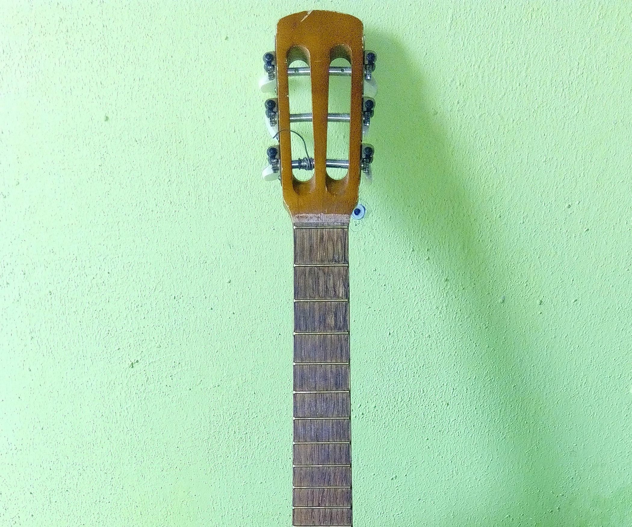 Old Guitar Renovation / Makeover : 5 Steps (with Pictures) - Instructables