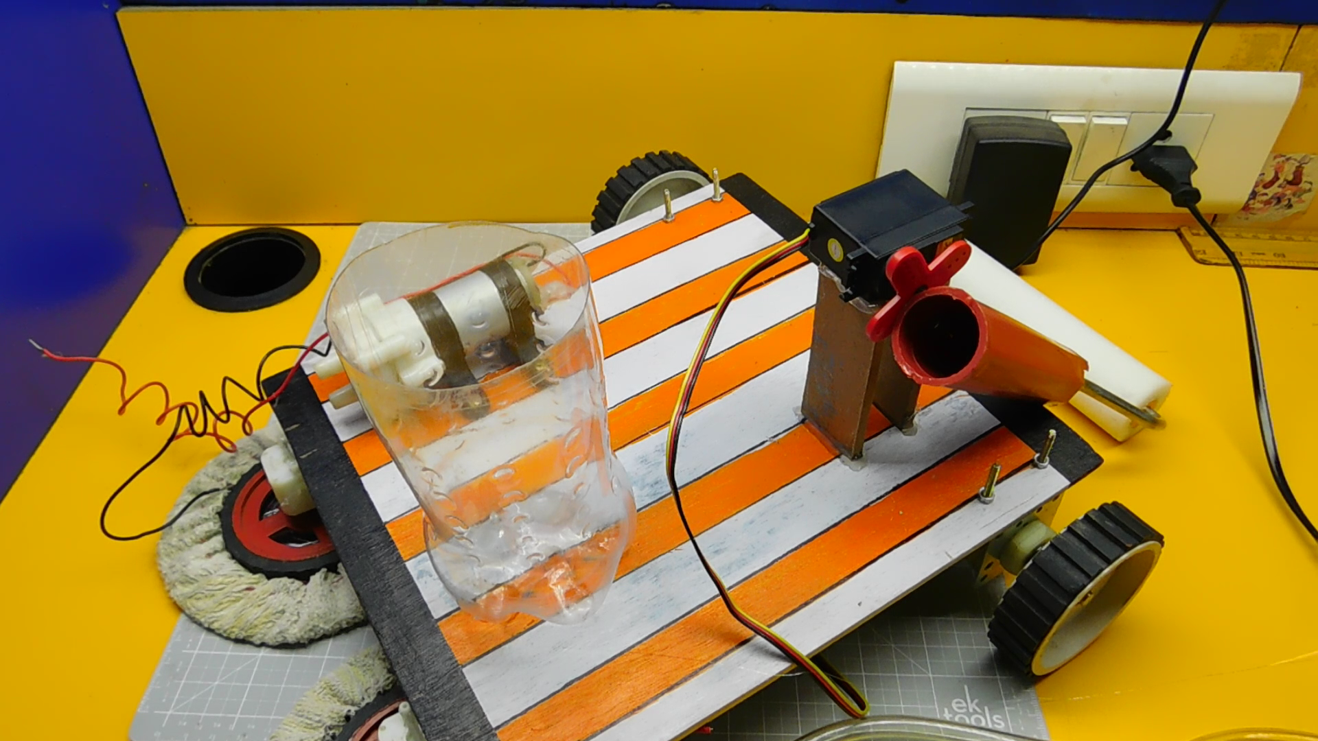 CleanSweep- the Floor Cleaning Robot! : 12 Steps (with Pictures ...