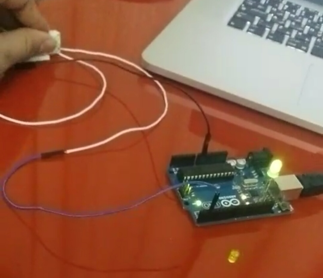 Magnetic Door Sensor and Arduino : 4 Steps - Instructables