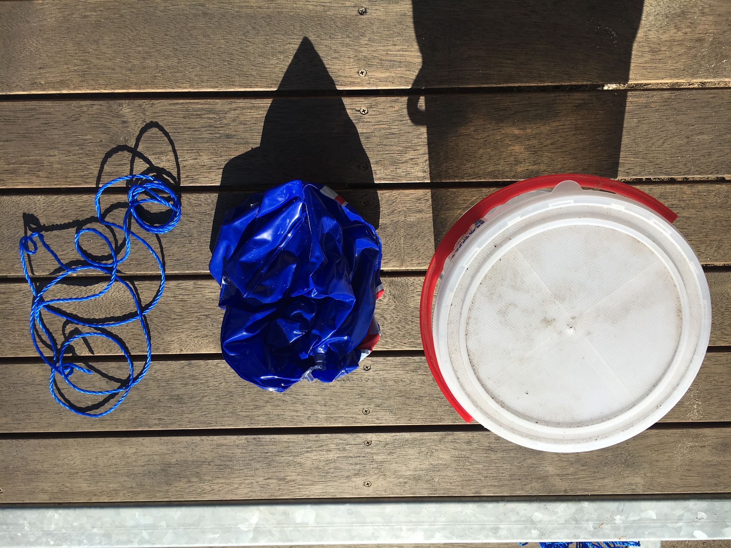 Floating Fishing Tackle Box : 3 Steps (with Pictures) - Instructables