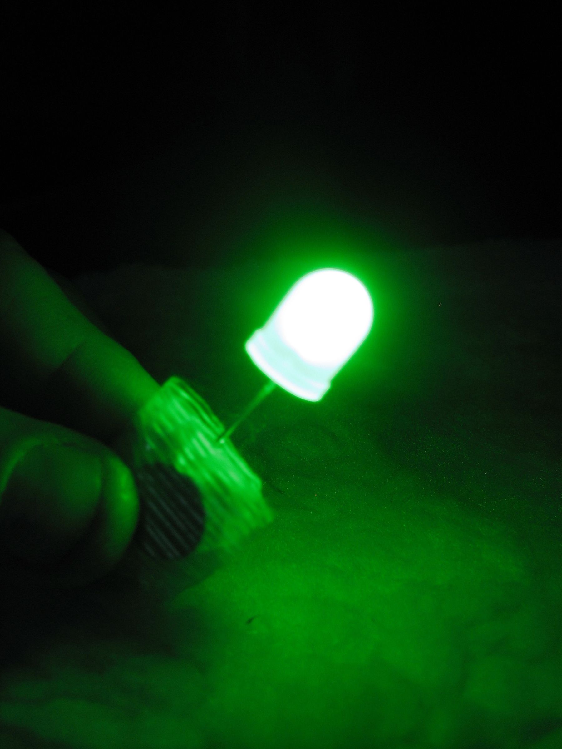 LED Throwies : 7 Steps (with Pictures) - Instructables