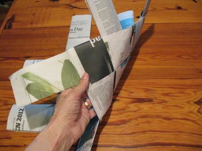 Newspaper Sit-upon : 6 Steps - Instructables