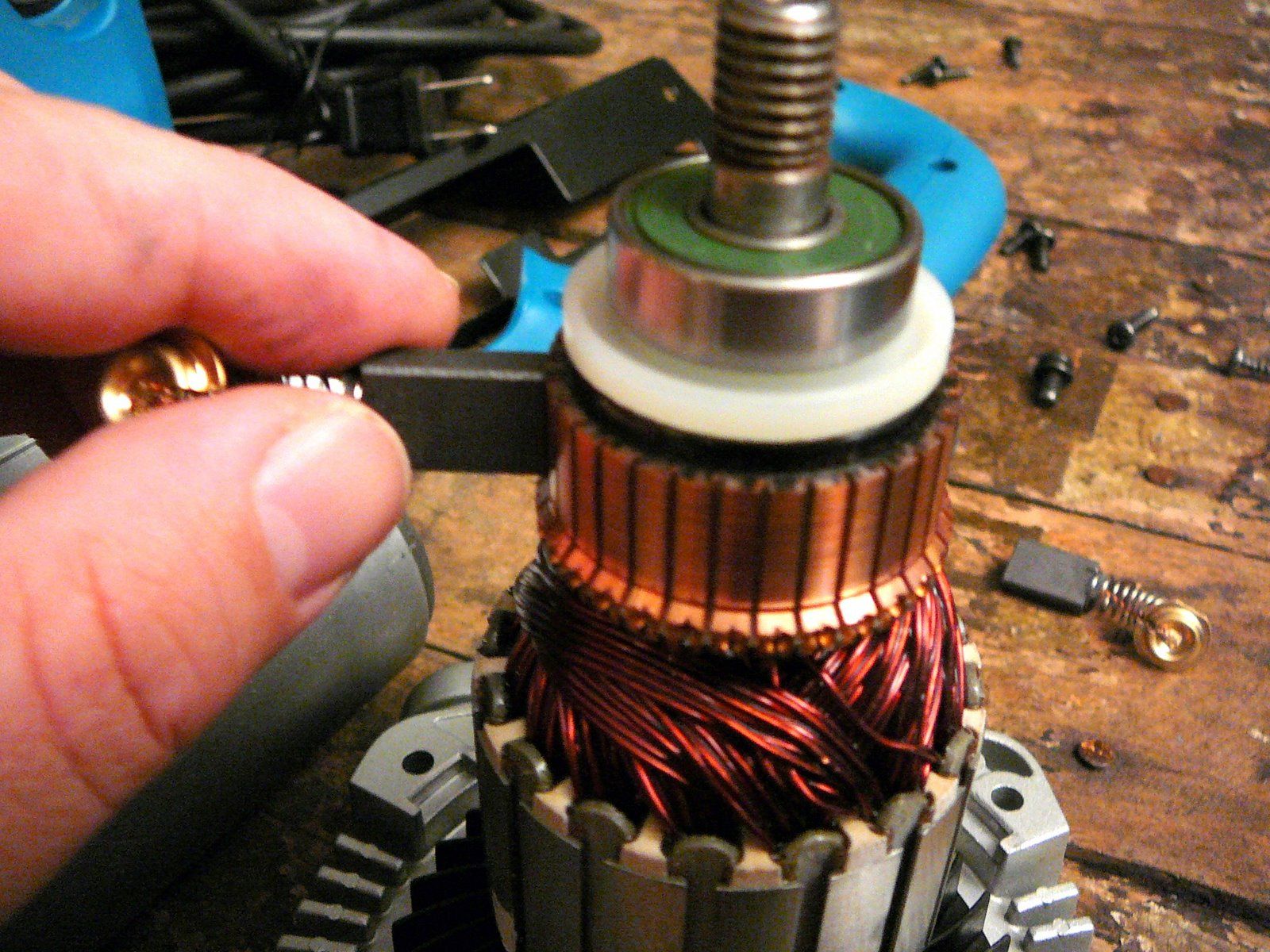 Build a WINNING Belt Sander Drag Racer : 14 Steps - Instructables