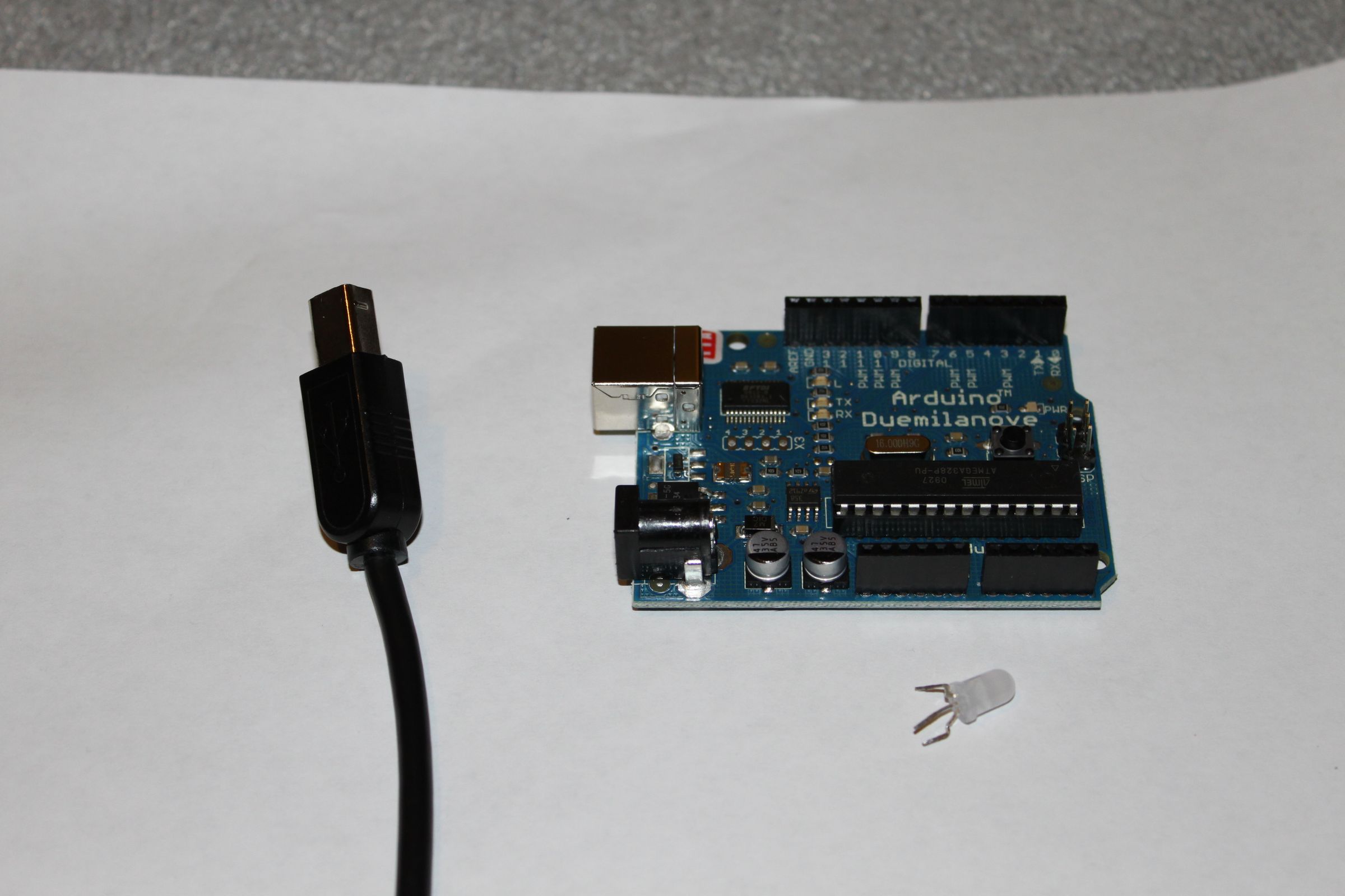 SOS Signal With an Arduino : 4 Steps - Instructables