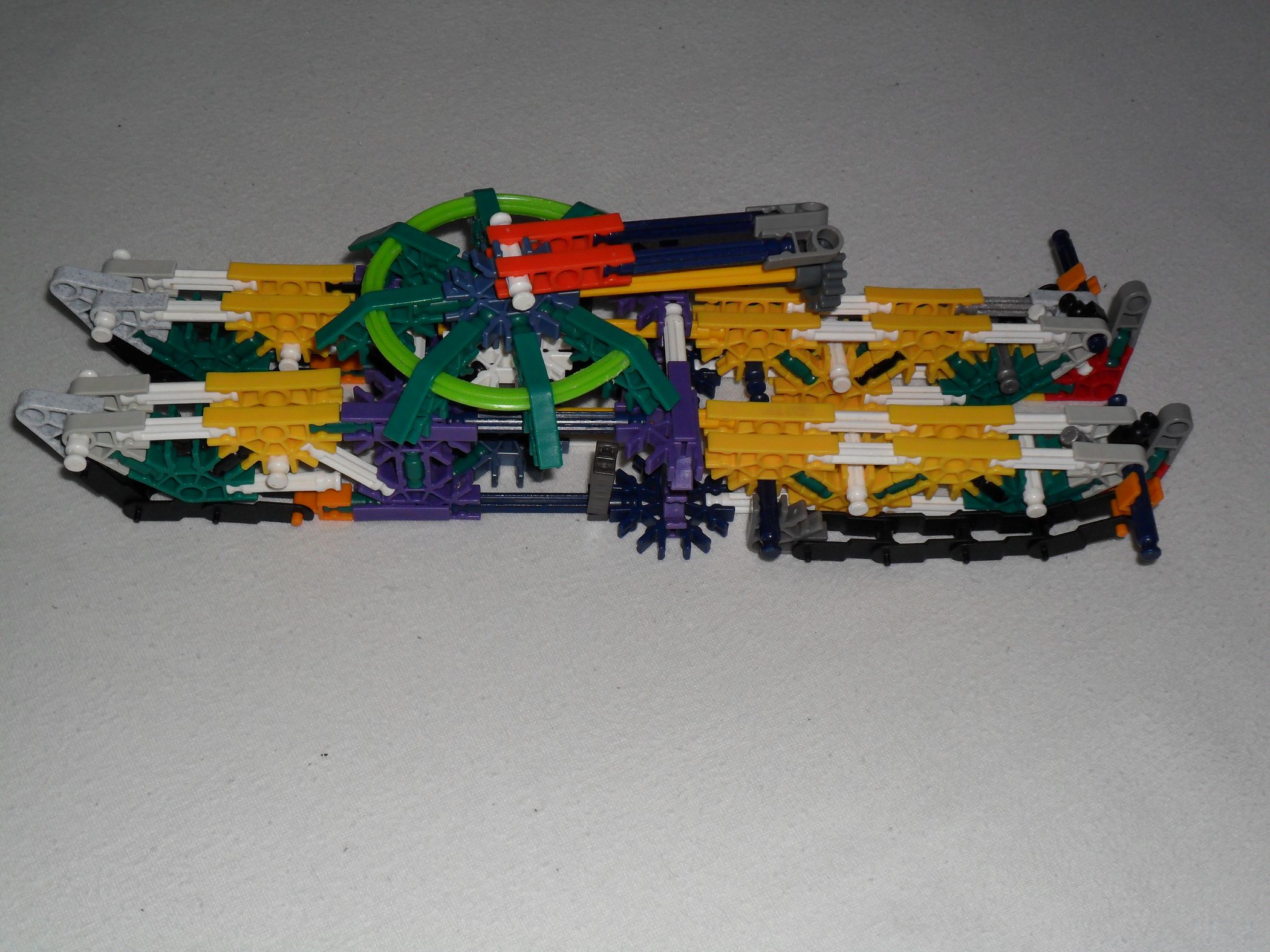 Knex Transformer and R2-D2 - Instructables