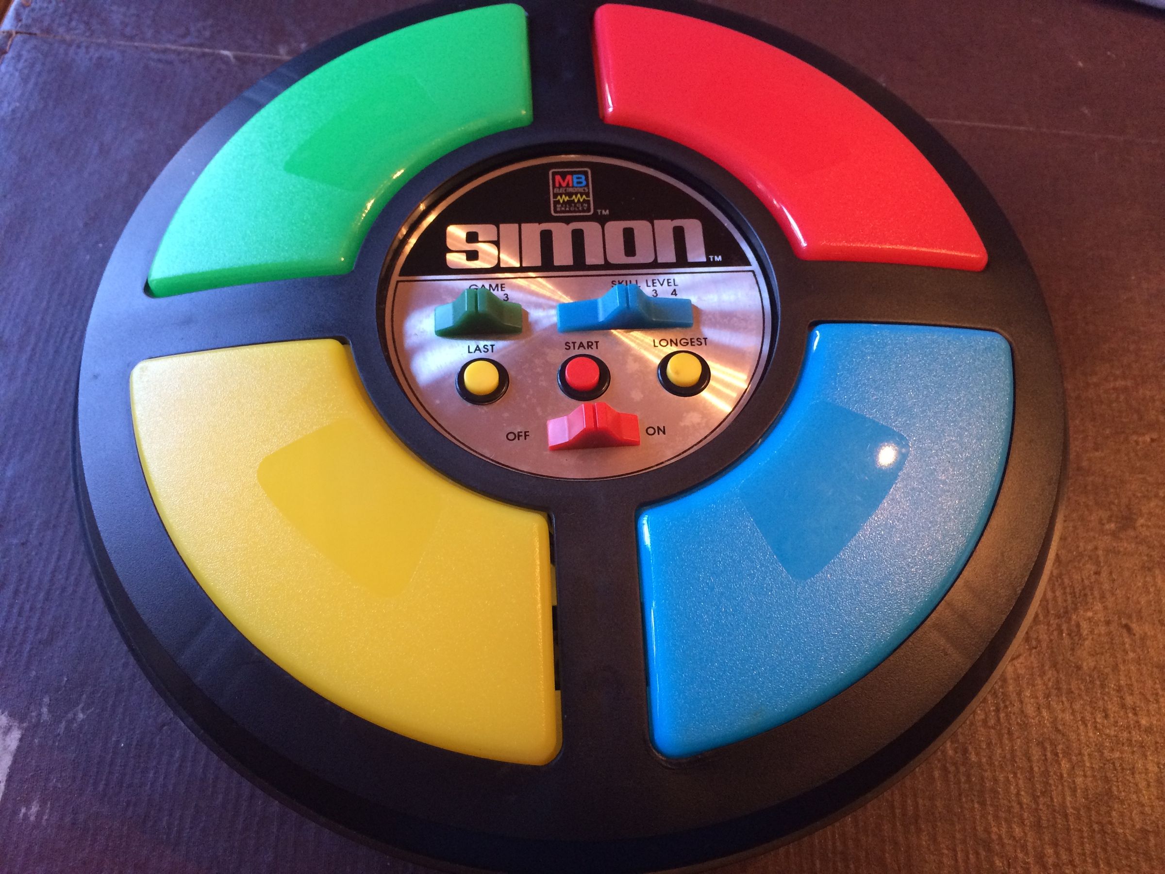 Fix a Vintage Simon Game : 10 Steps (with Pictures) - Instructables