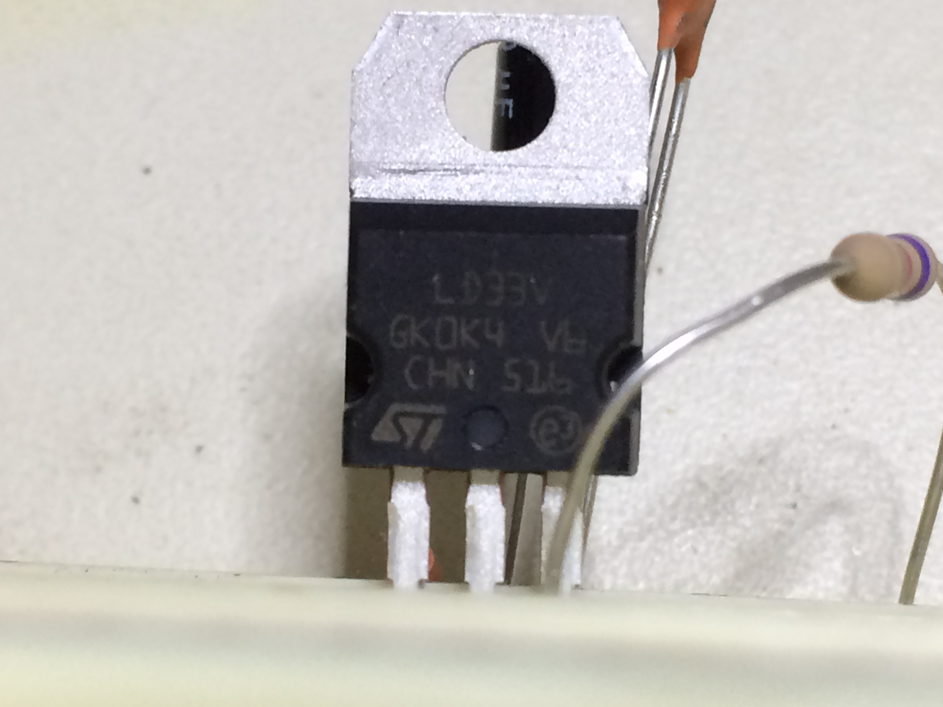 Continuous Light Panel With Regulated Brightness From a Broken LCD Monitor : 3 Steps - Instructables